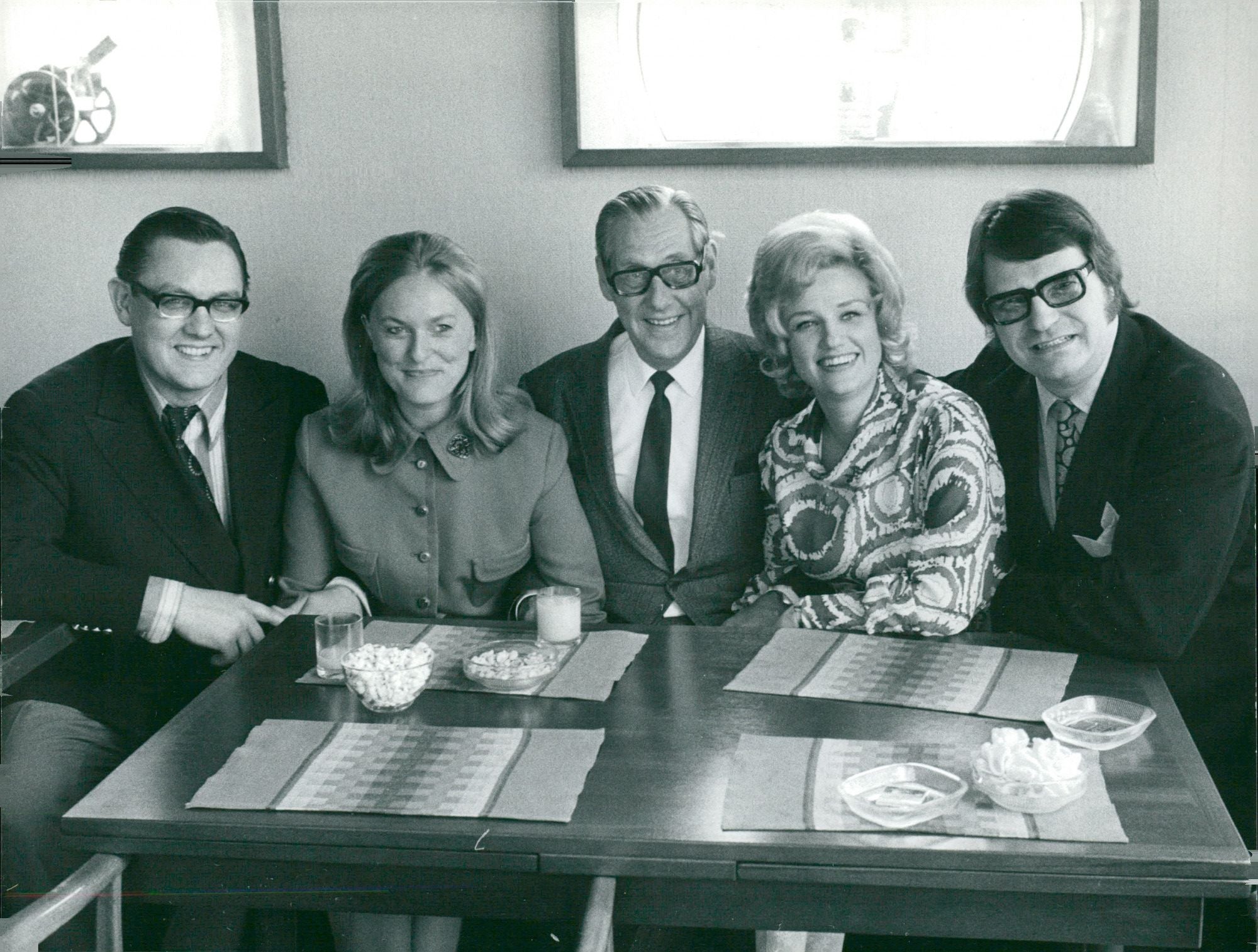 1971 PORTRAIT BUT HAS OPERATED FORMIDABLE BJORLING QUARTER GORDON DAVI