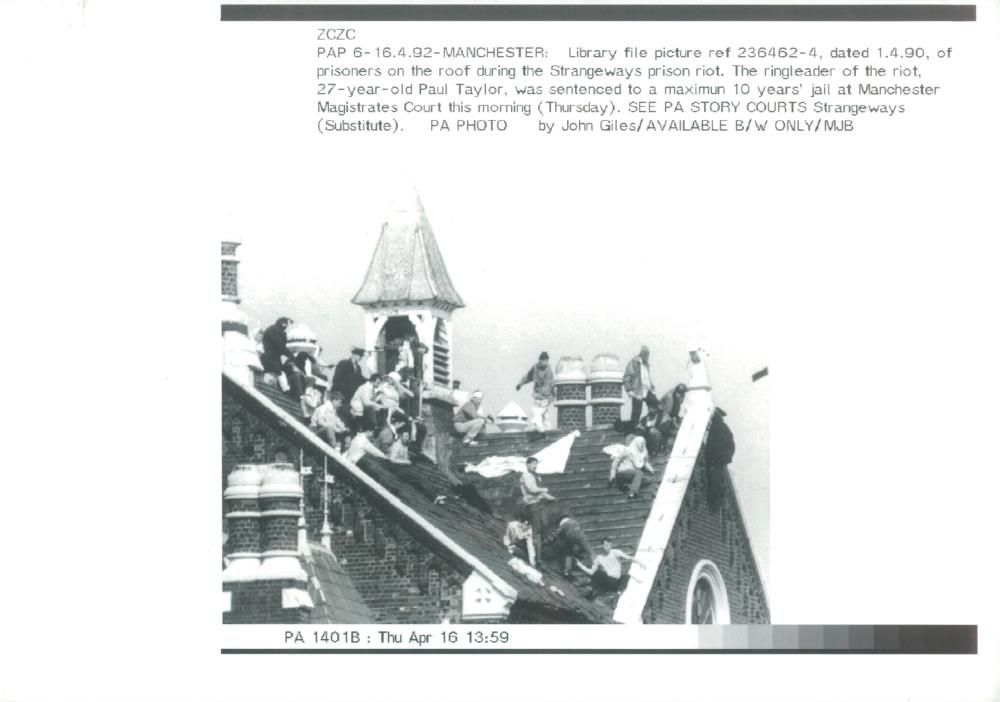 Strangeways Prison riot in 1990 - Vintage Photograph