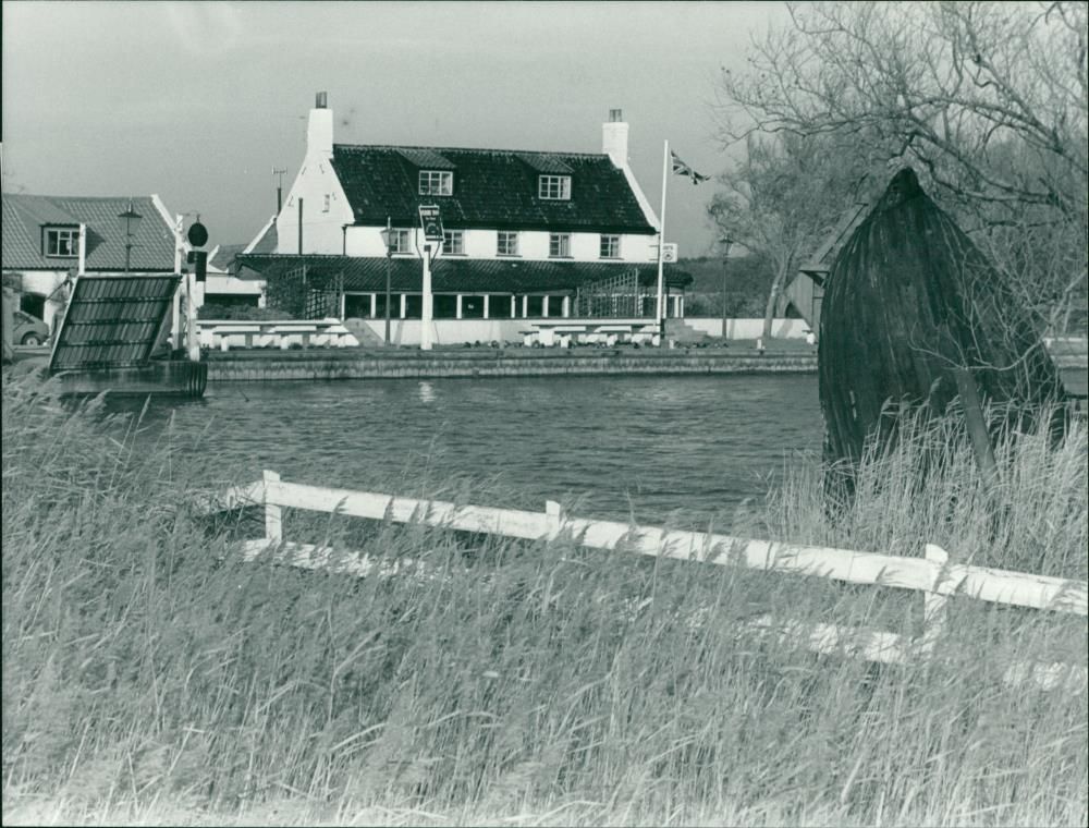 Reedham ferry. - Vintage Photograph