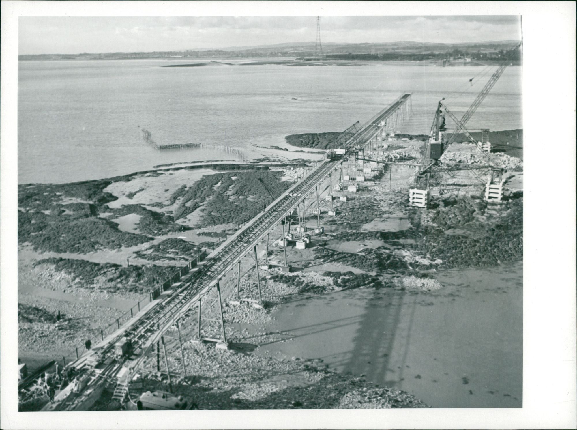 Building the new severn bridge. - Vintage Photograph