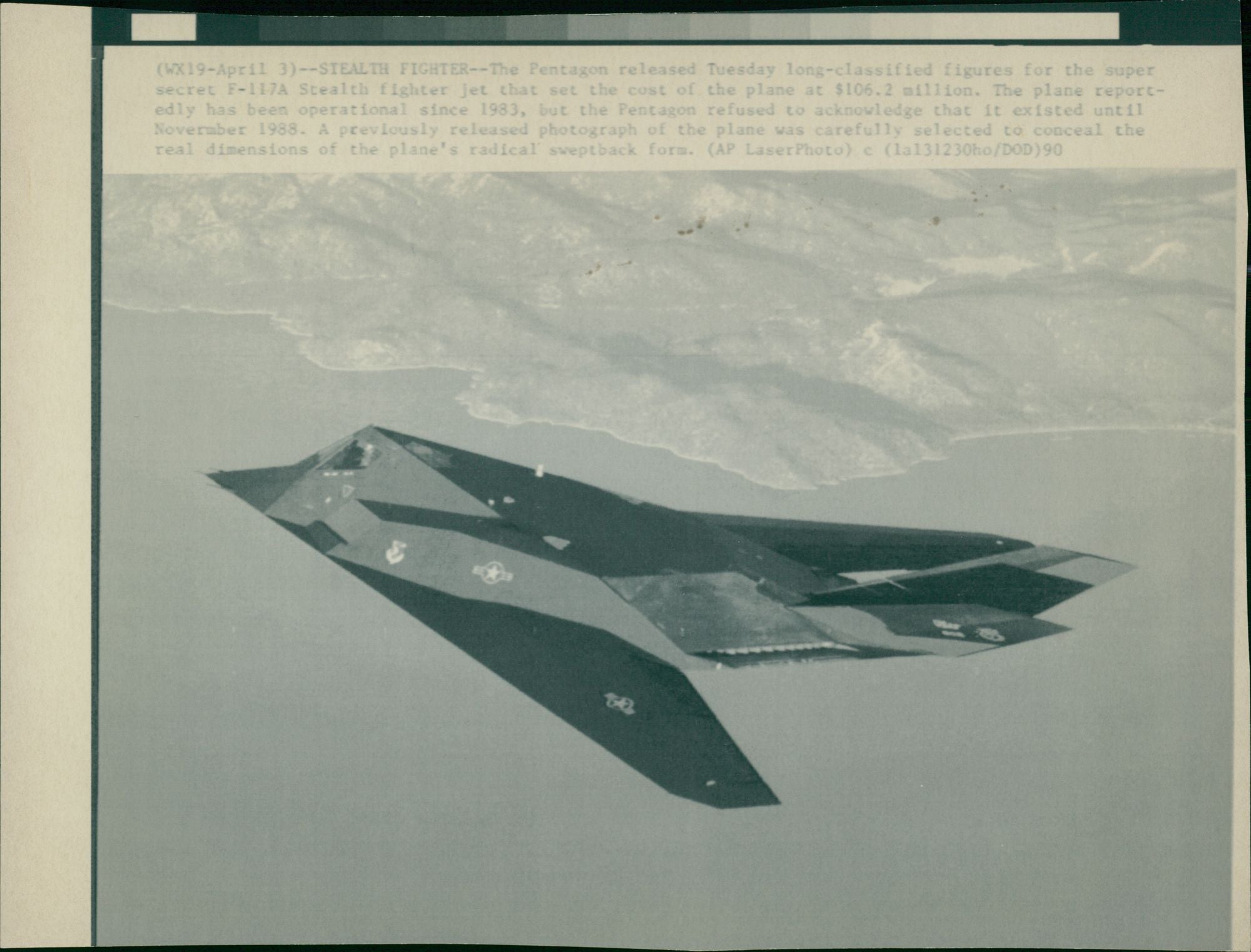 Aircraft: Military: F-117A Stealth Fighter Jet - Vintage Photograph