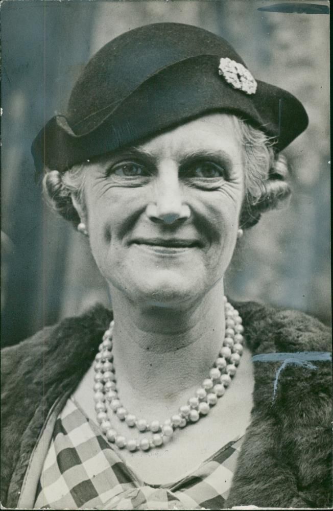Mrs Churchill wife of Sir Winston Churchill - Vintage Photograph