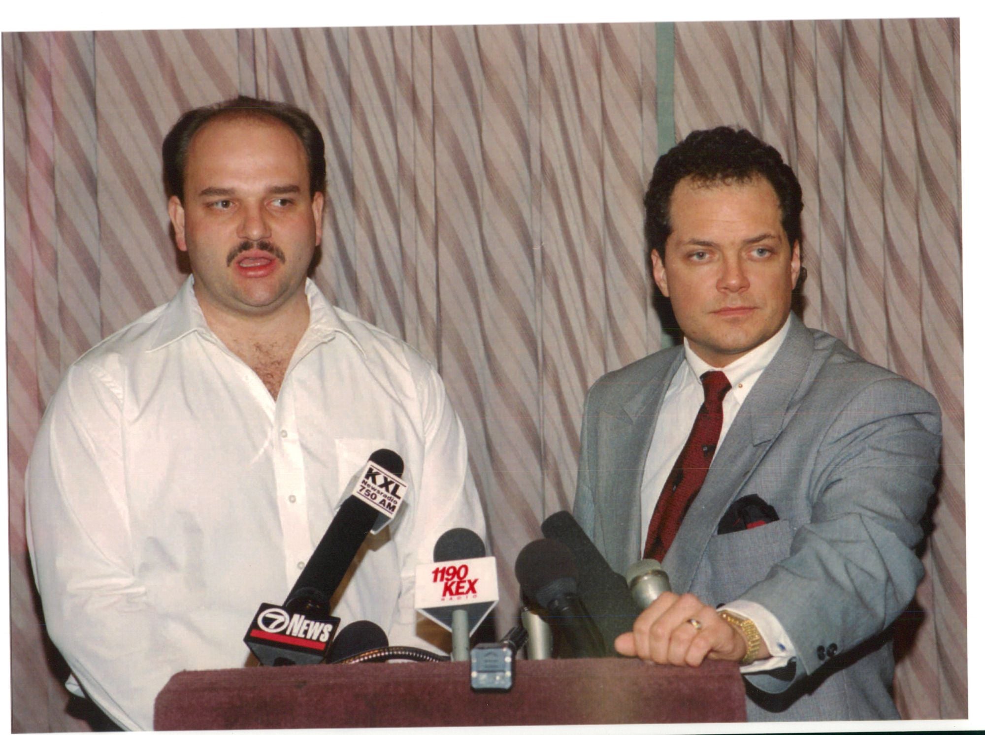 Derrick Smith (L), Tonya Harding's ex-husband Gillooly's friend - Vint