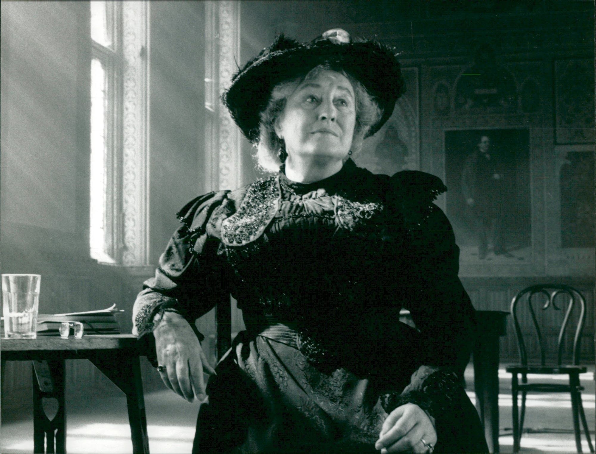 Elizabeth Spriggs Character actress. - Vintage Photograph