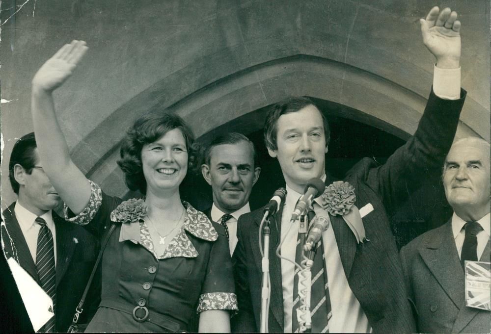 Alan Haselhurst British Politician with wife angela. - Vintage Photogr