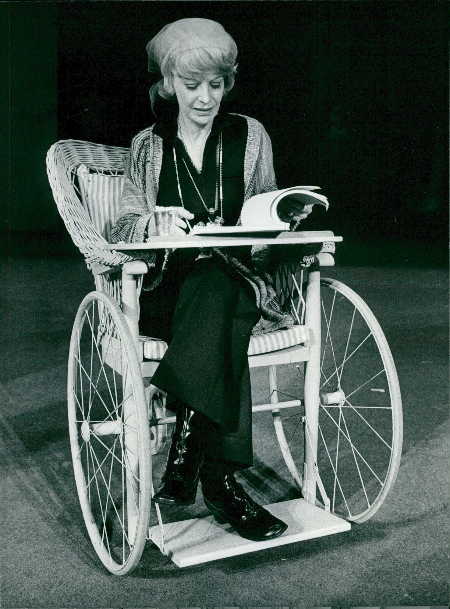 Actress Signe Hasso during a recording in 1978. - Vintage Photograph