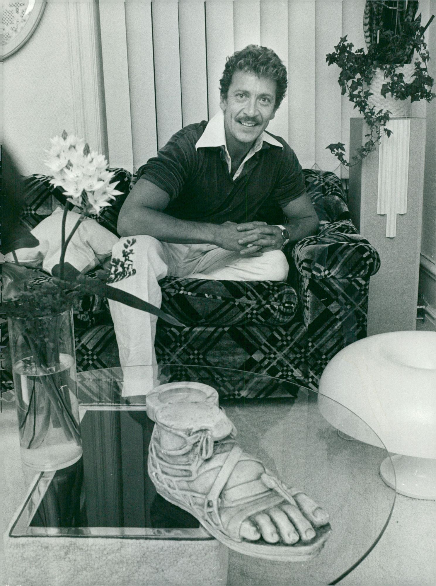 1978 EXPIRES GATES UNNAR DAGLADED ART LINDSTRON GABY - Vintage Photogr