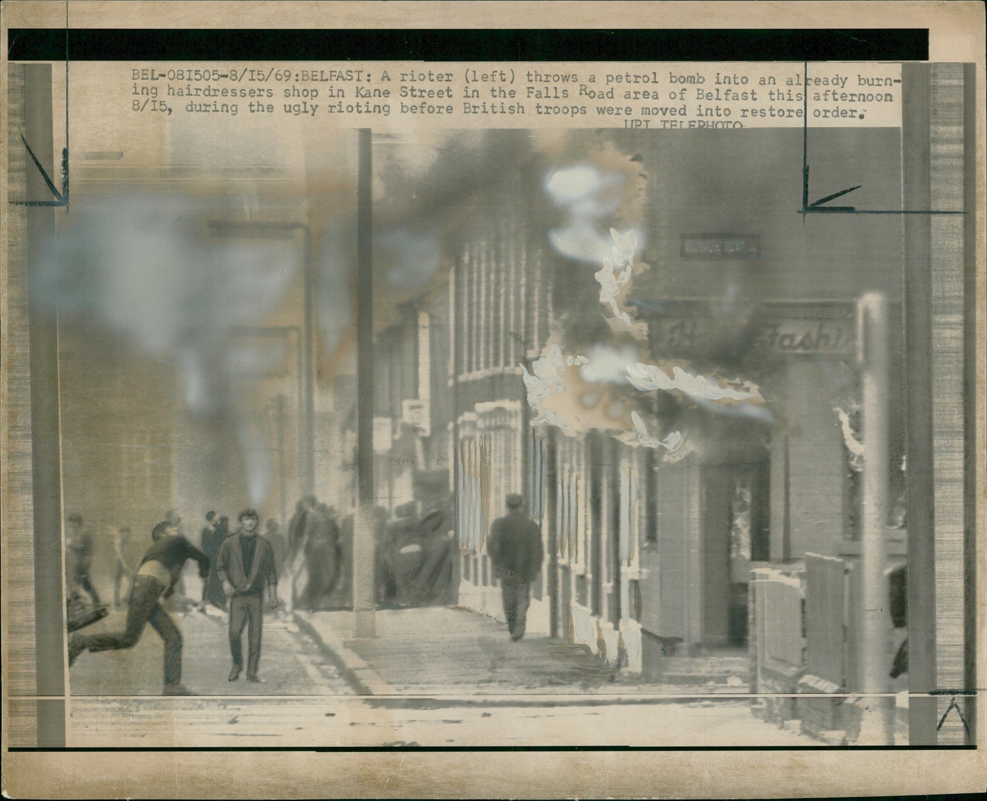 Ireland: Civil Rights Riots Etc. 1968-1969 - Vintage Photograph