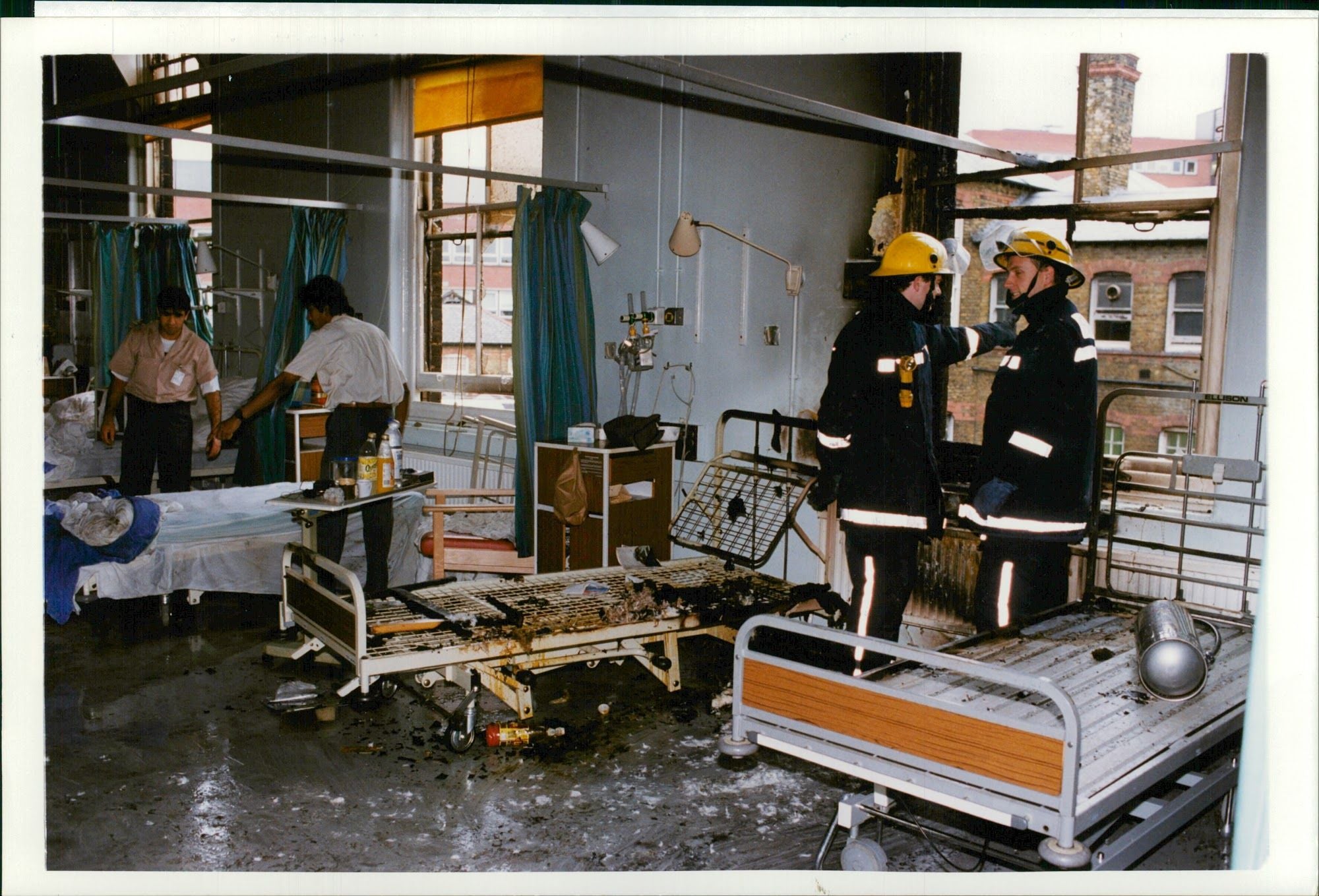 Tooting: St Georges Hospital fire. - Vintage Photograph
