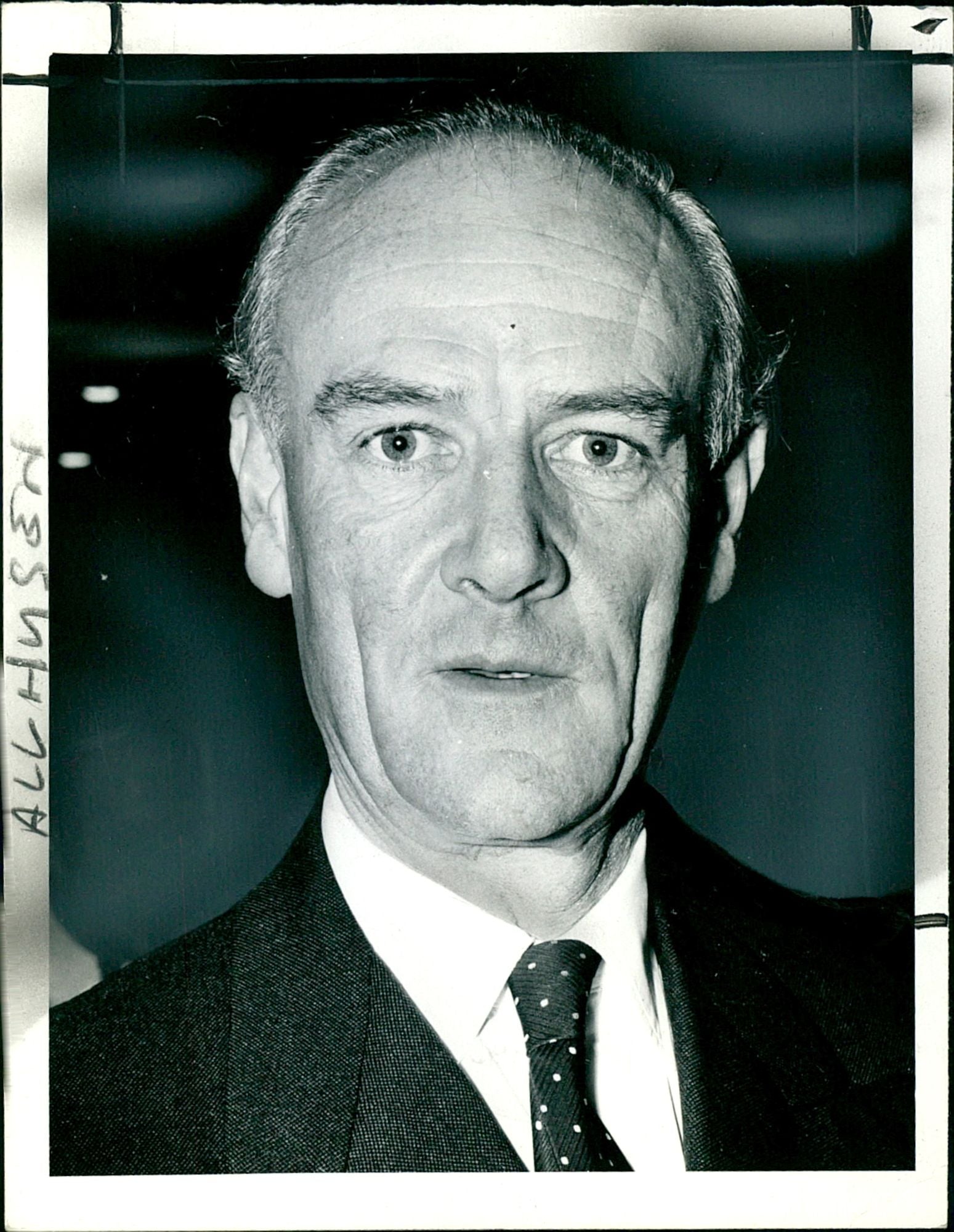 Major Derek Allhusen. - Vintage Photograph