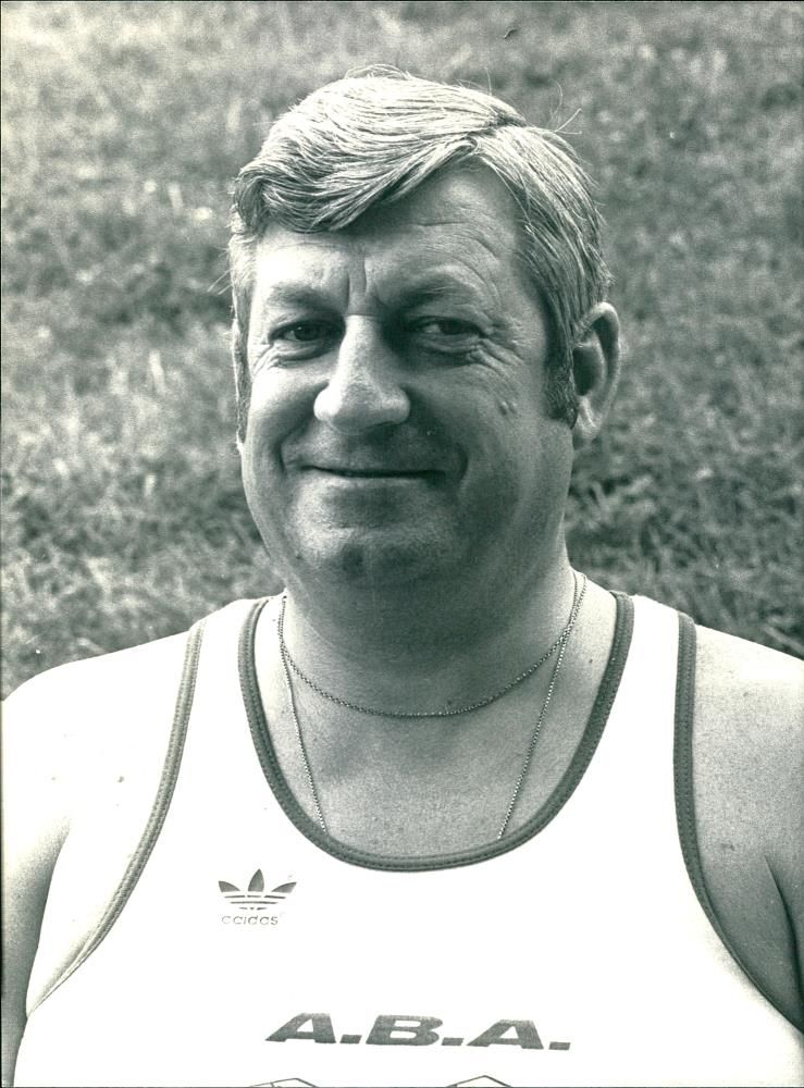 Frank Hendry - Vintage Photograph