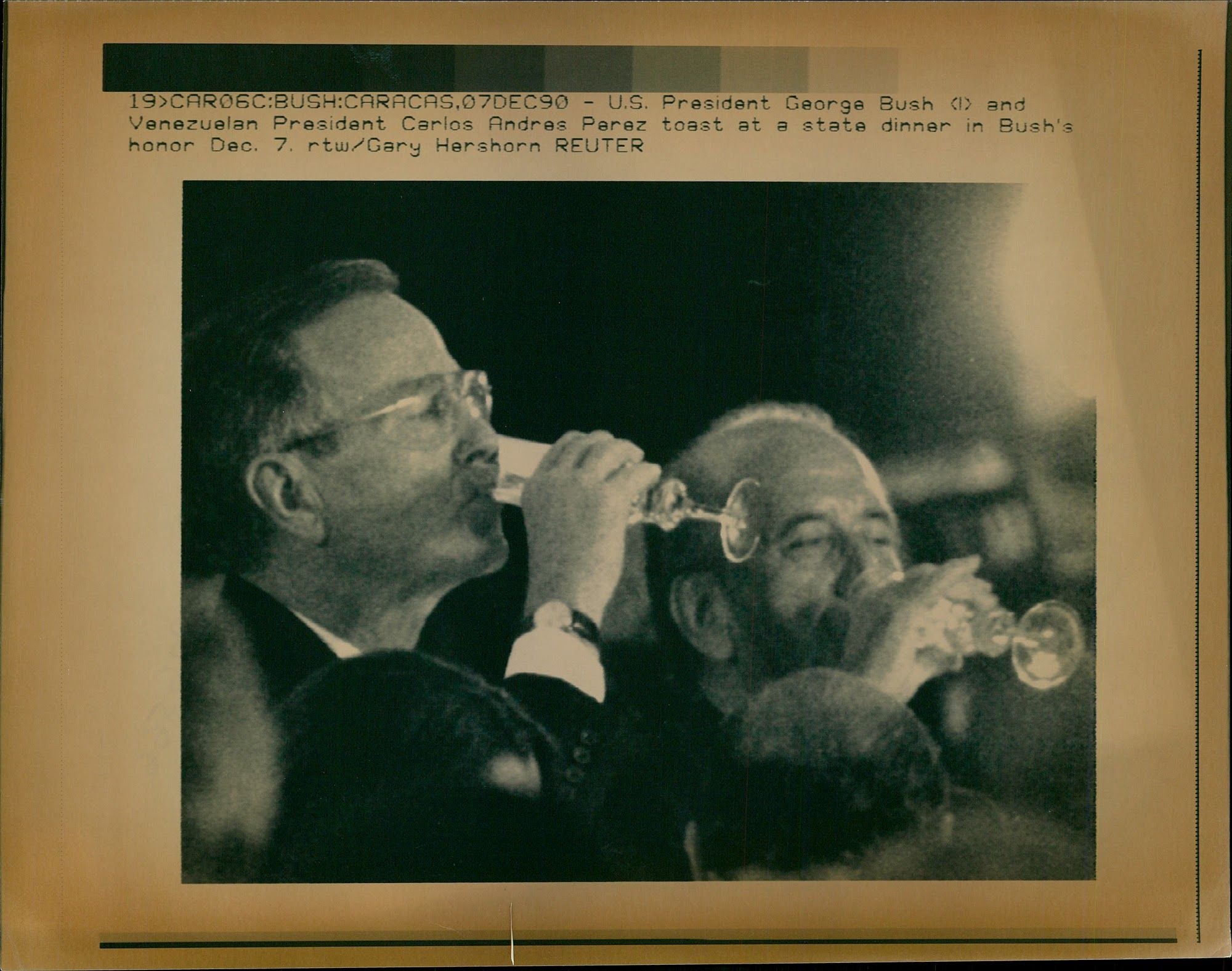 President George Bush with Carlos Andres Perez toast at dinner - Vinta