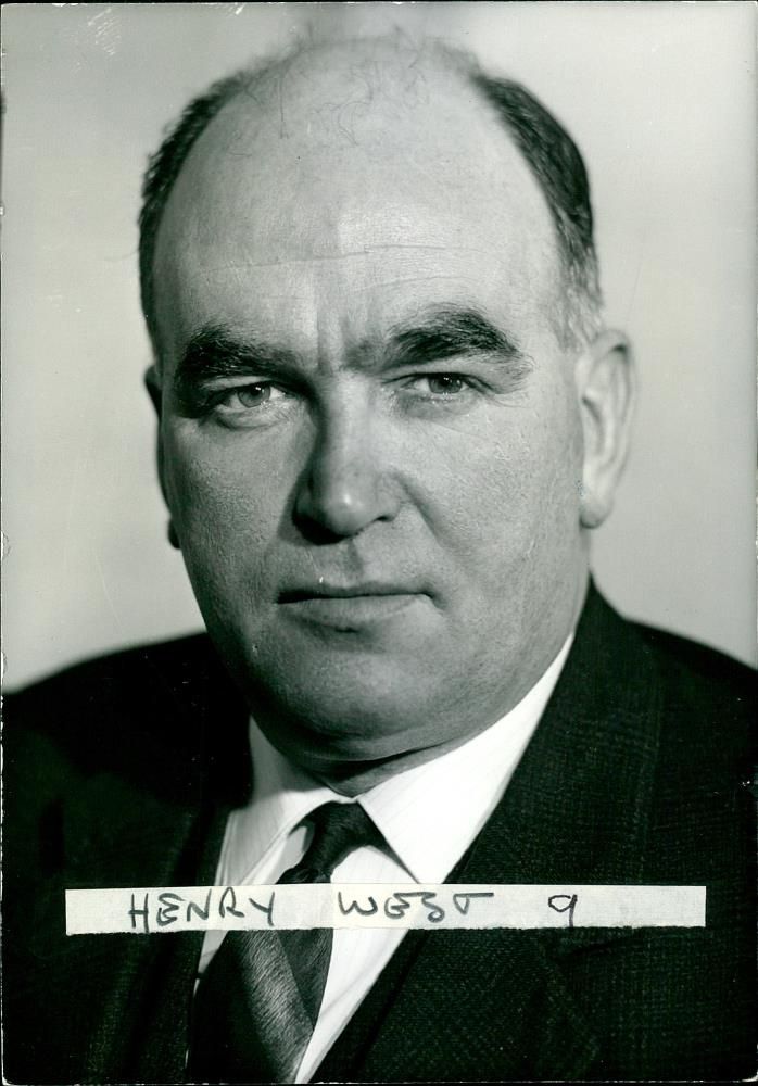 Harry West's Instagram, Twitter & Facebook on IDCrawl