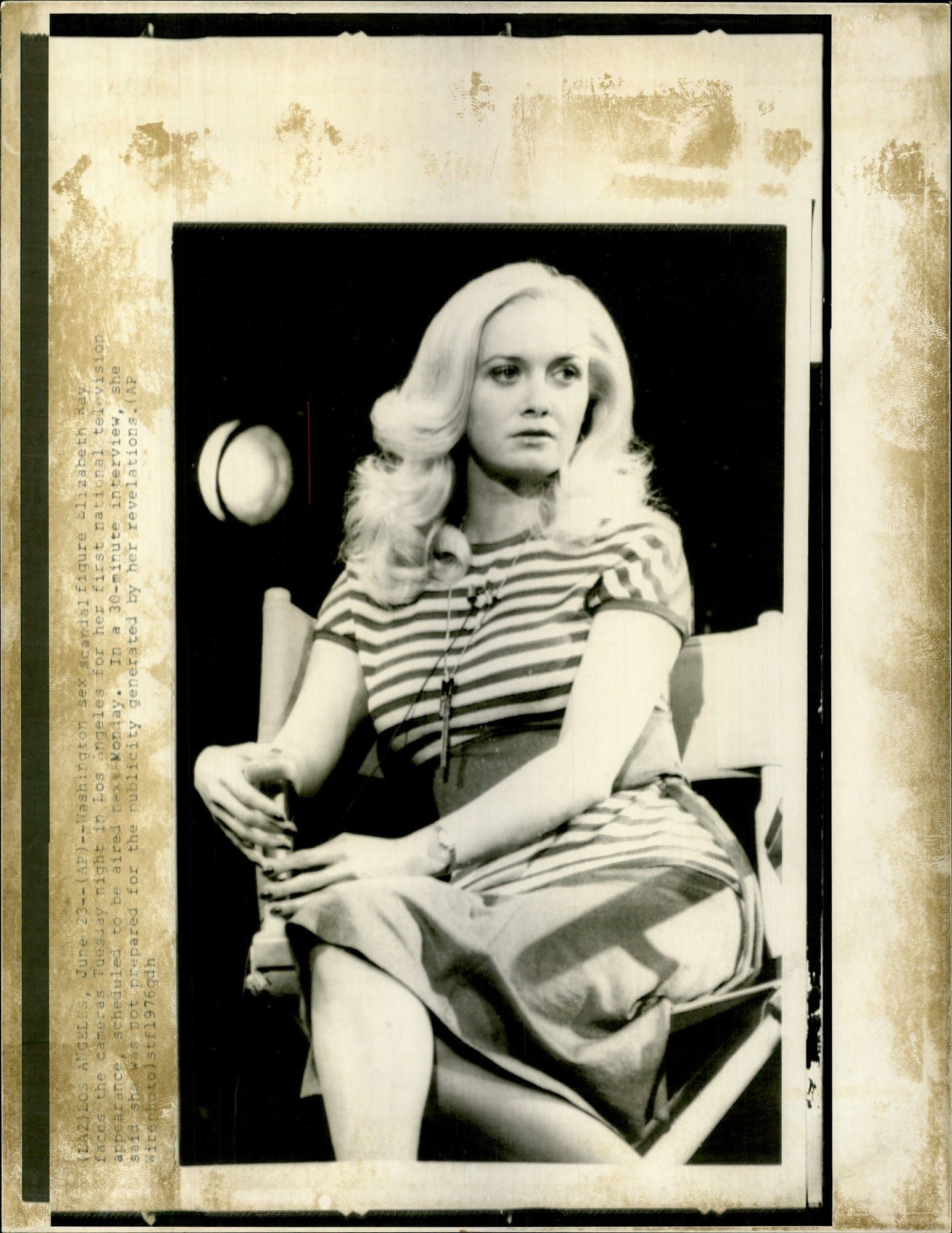 Elizabeth Ray. - Vintage Photograph