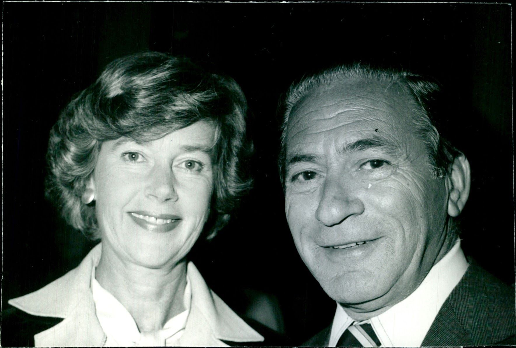 Louis Benjamin and his wife. - Vintage Photograph