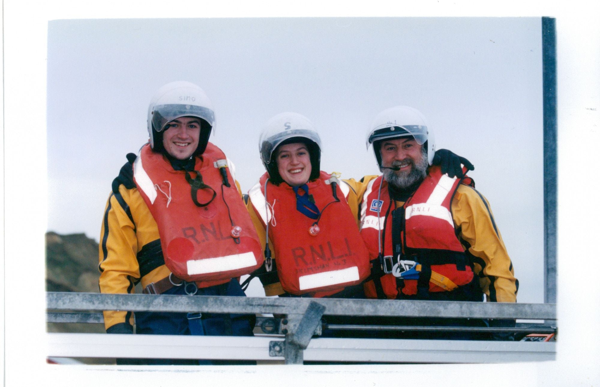 Clive Rayment with son Tony and daughter Candy. - Vintage Photograph