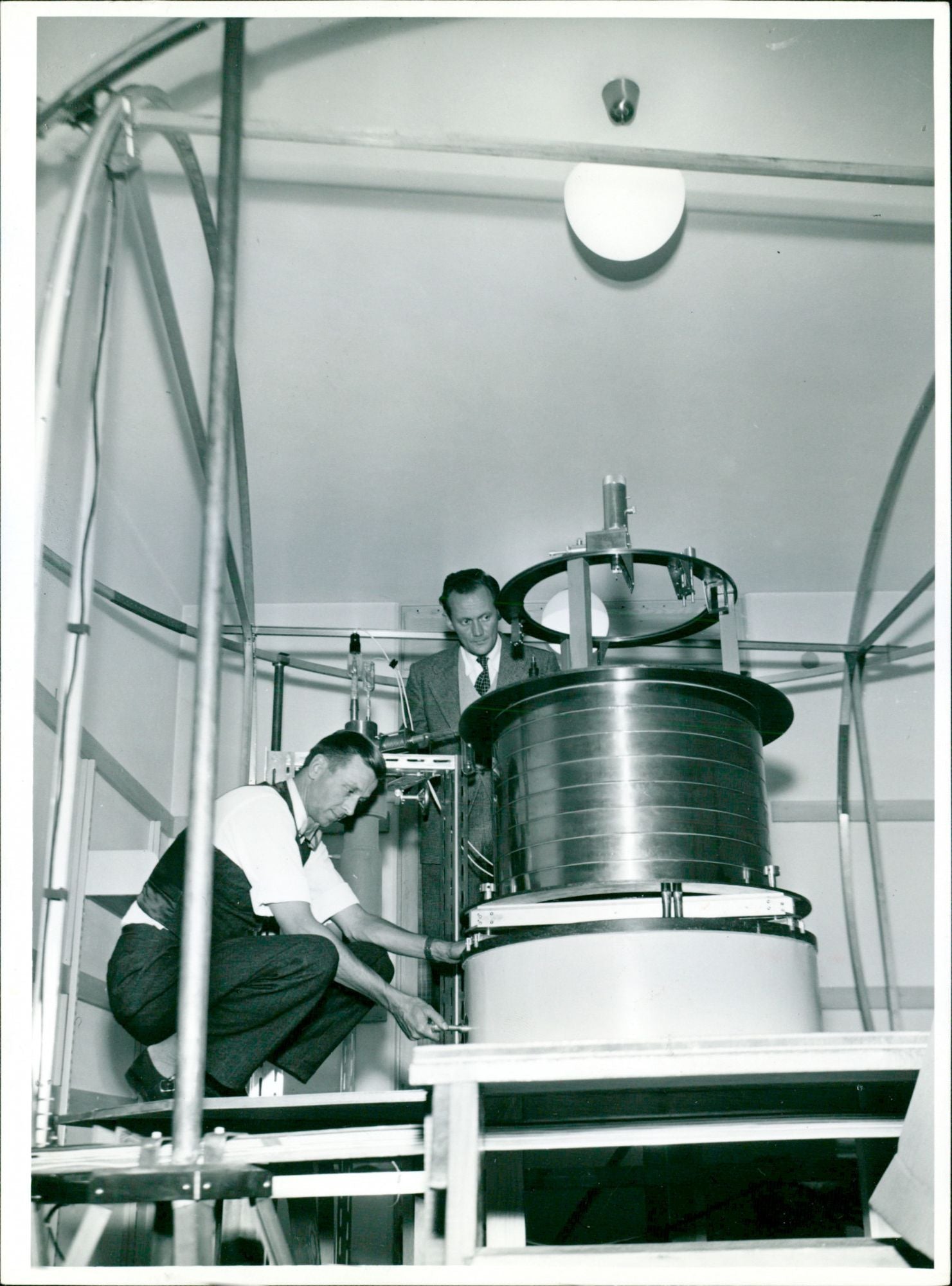 The electron spectrometer. - Vintage Photograph