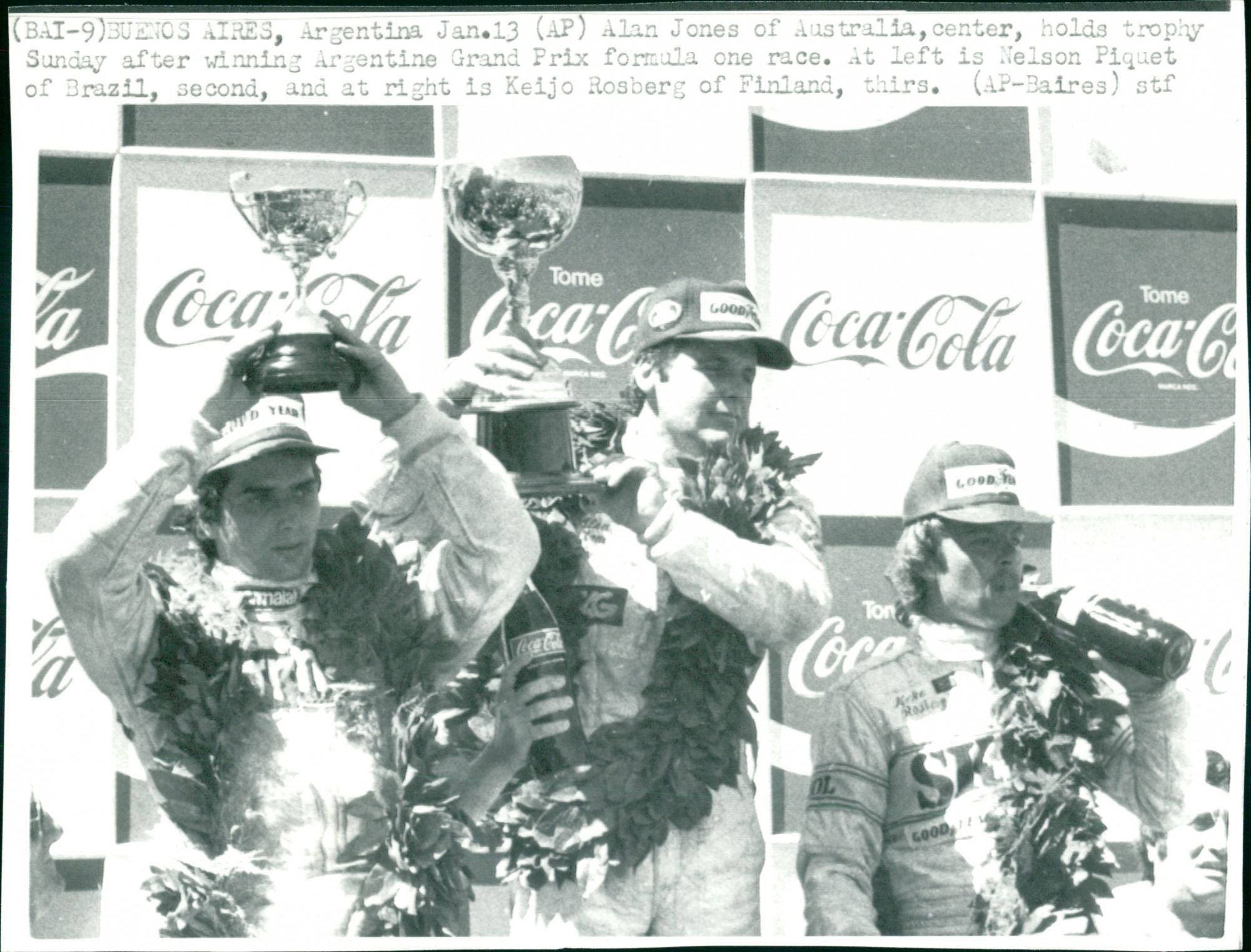 AKAI AKAIO DAGVI ALAN ENGINE JONES GRAND MOTOR SECOND - Vintage Photog