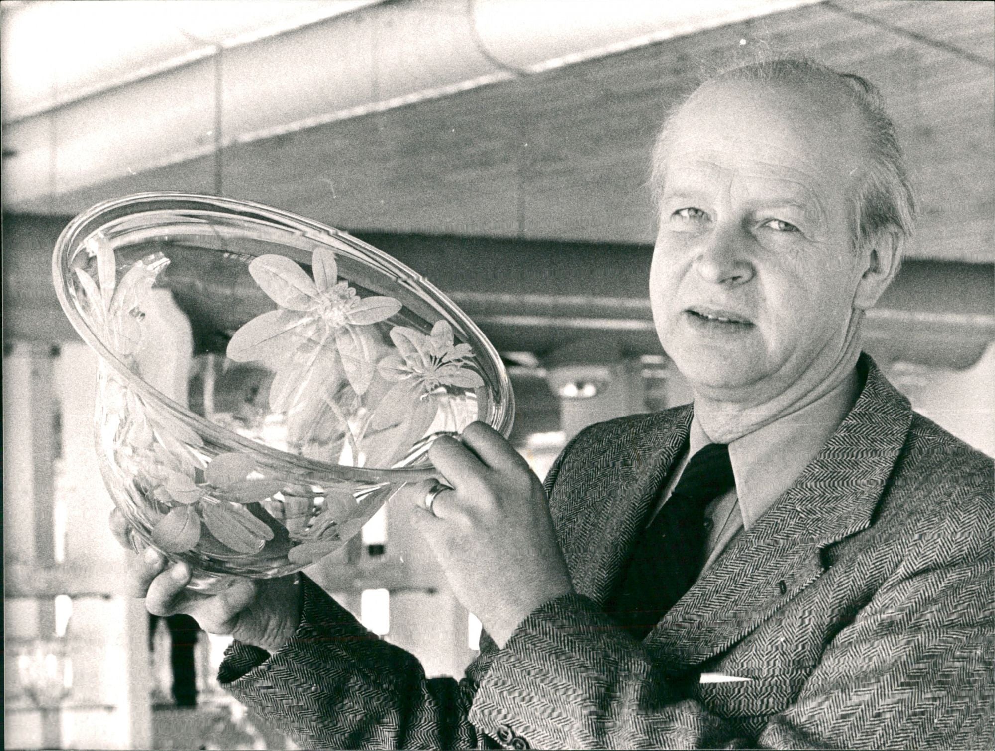 SEK CEO LISA BAUER ERIK ABOUT COST GLASS DAIBAD NYGREN LENNART - Vinta