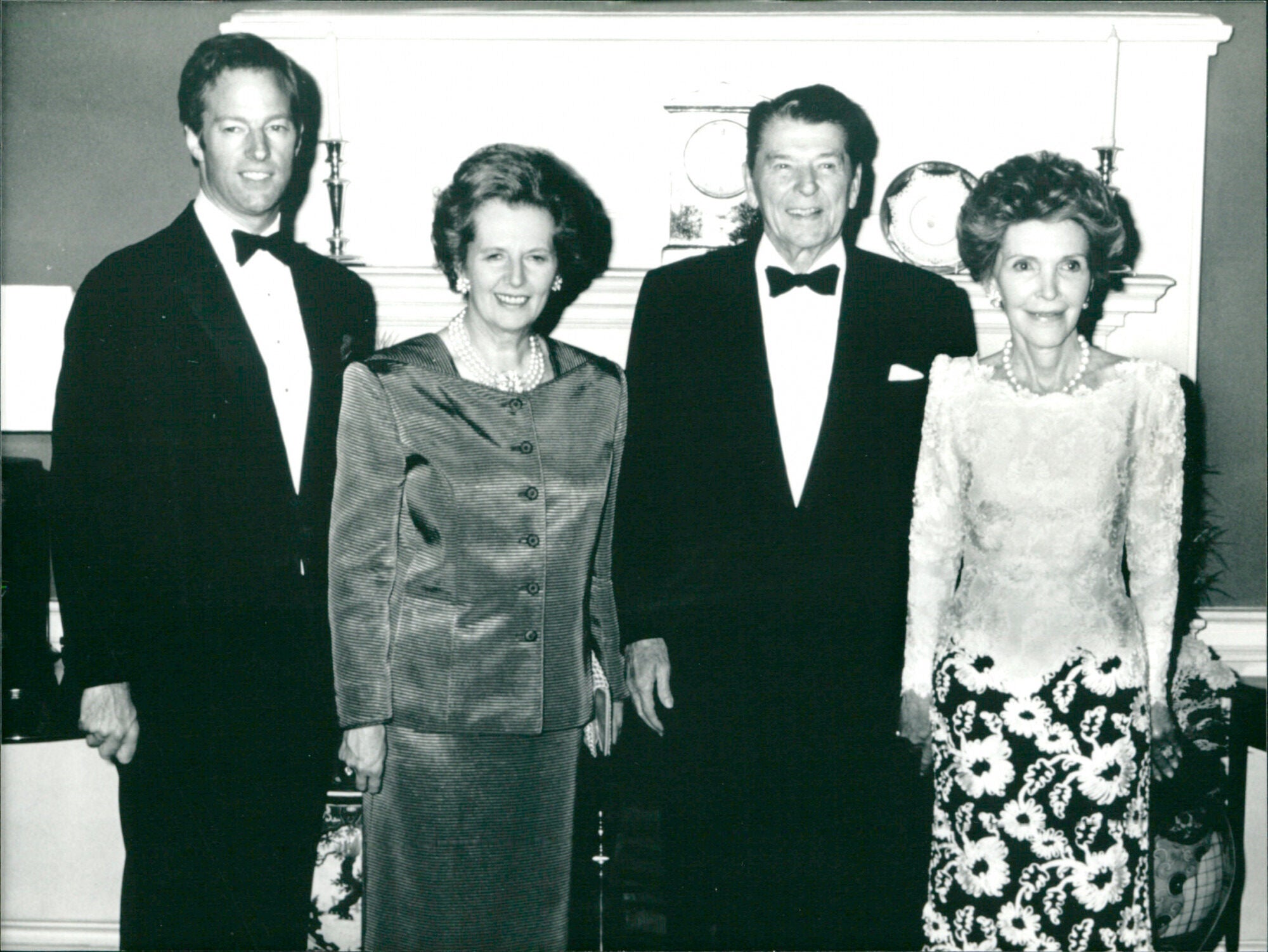 Ronald & Nancy Reagan with Margaret Thatcher and son Mark. - Vintage P