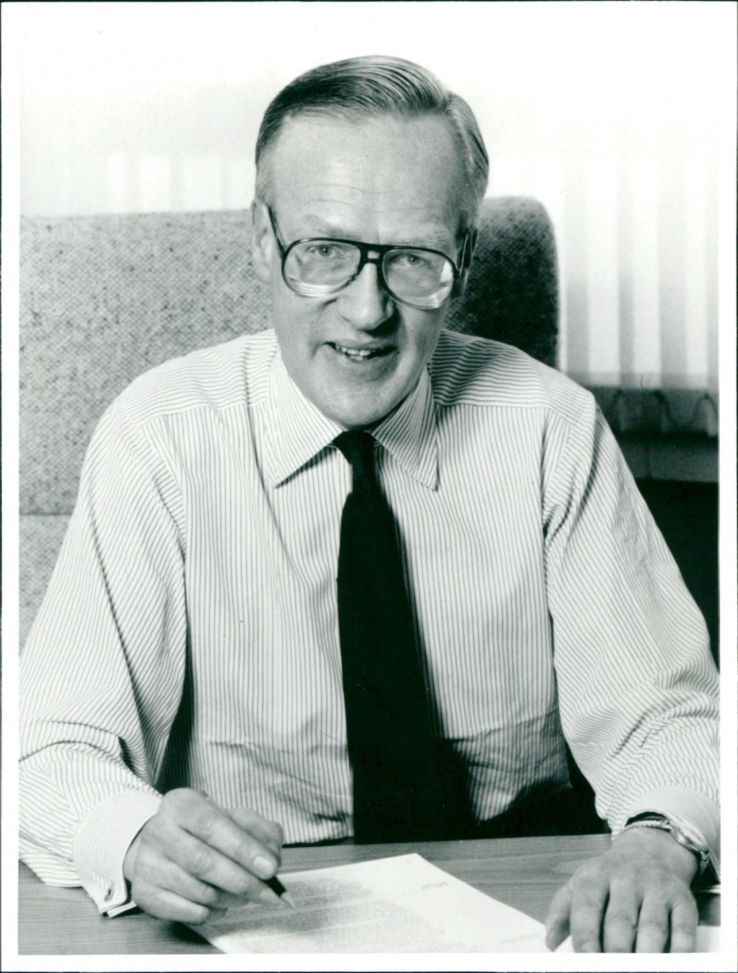 Peter Ratzer. - Vintage Photograph