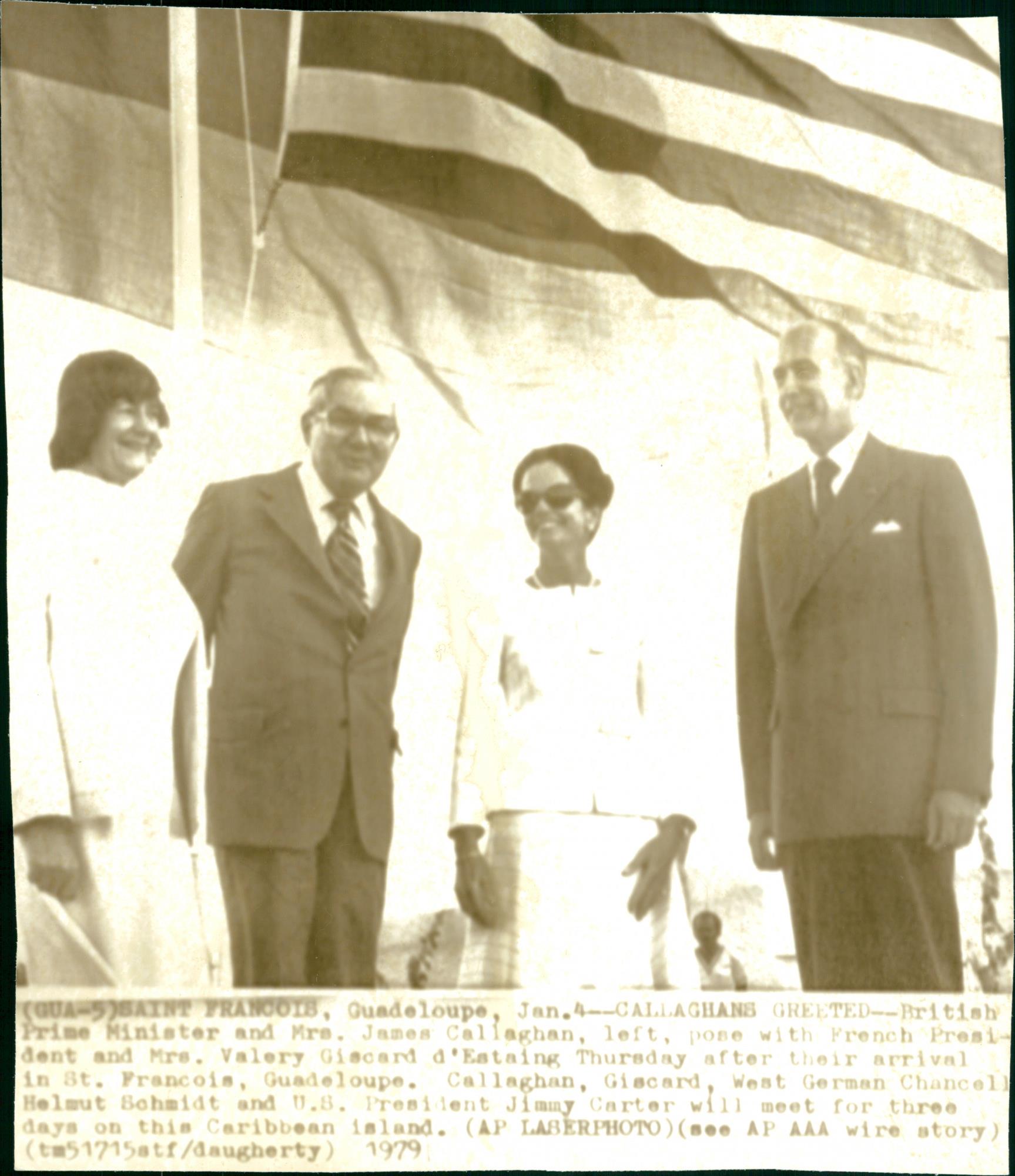 Mr. & Mrs. James Callaghan and Mr. & Mr. Valery Giscard - Vintage Phot