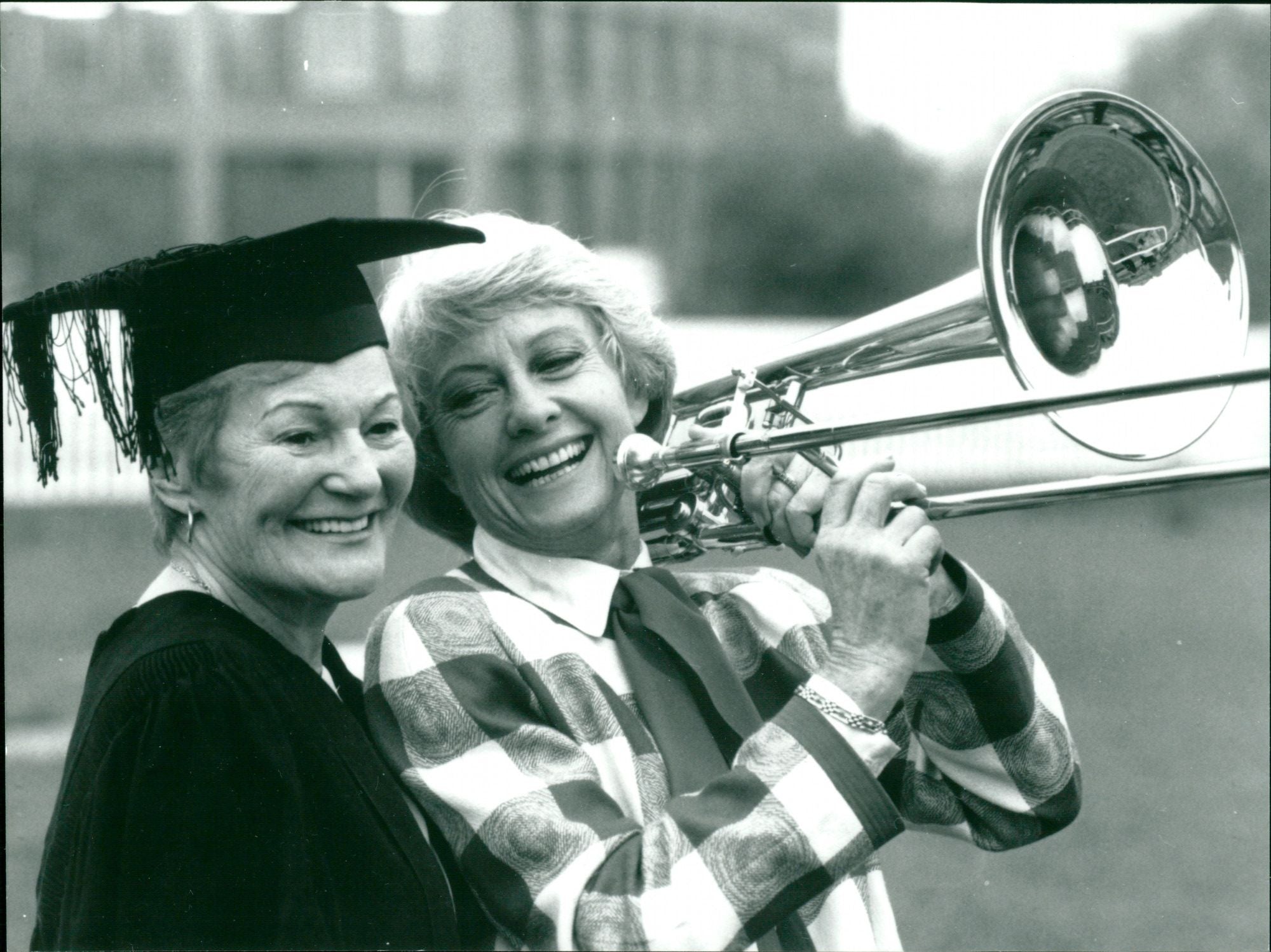 1988 BAND SECOND FORMER WORLD TELEVISION - Vintage Photograph