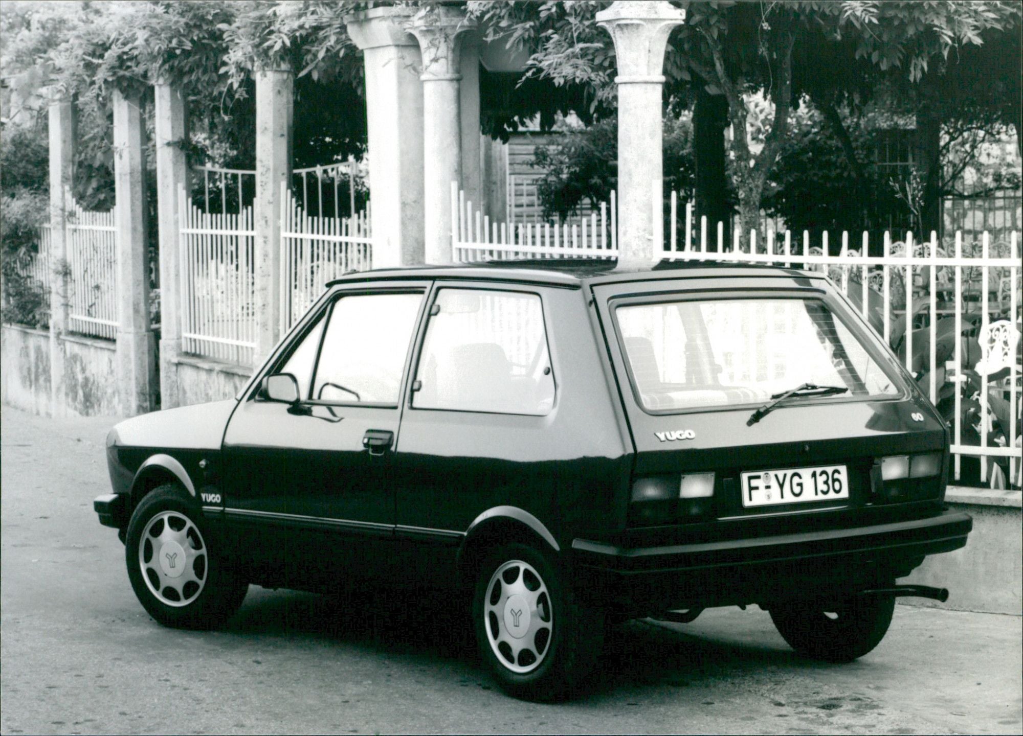 Yugo 60 1989 - Vintage Photograph