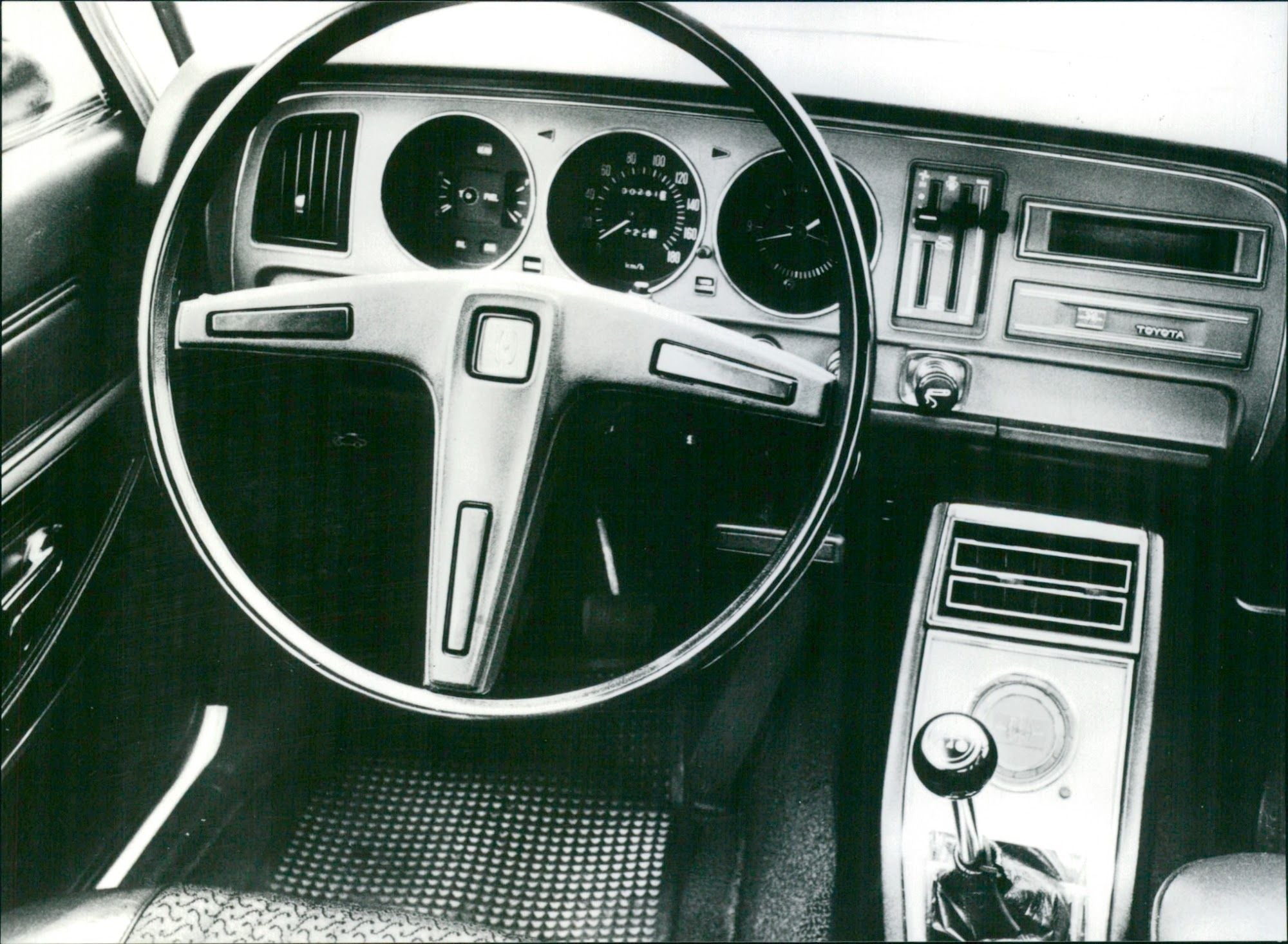 1972 Toyota Corona Mark II 2000 Coupe - Vintage Photograph