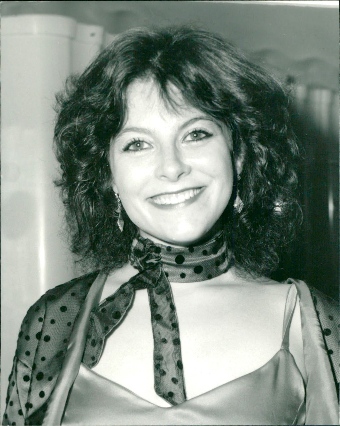 1985 - WARING AMANDA ACTRESS AMANDE DAUGHTER DEREK EC4V, ACTOR - Vinta