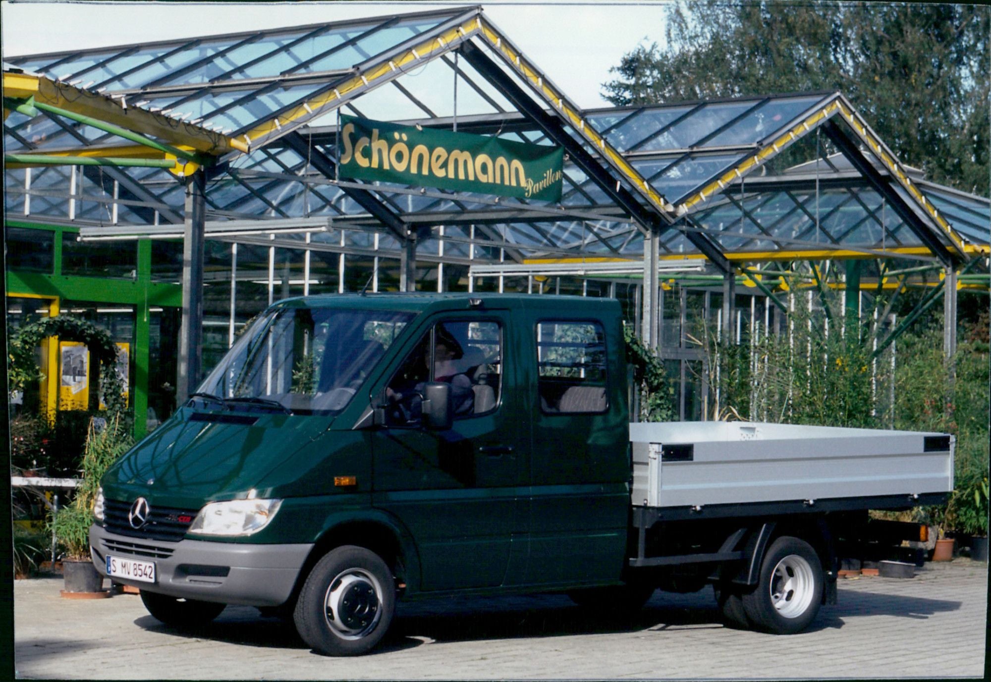 MODEL KEPT SPRINTER AVAILABLE ENGINE RANGE RANGES - Vintage Photograph