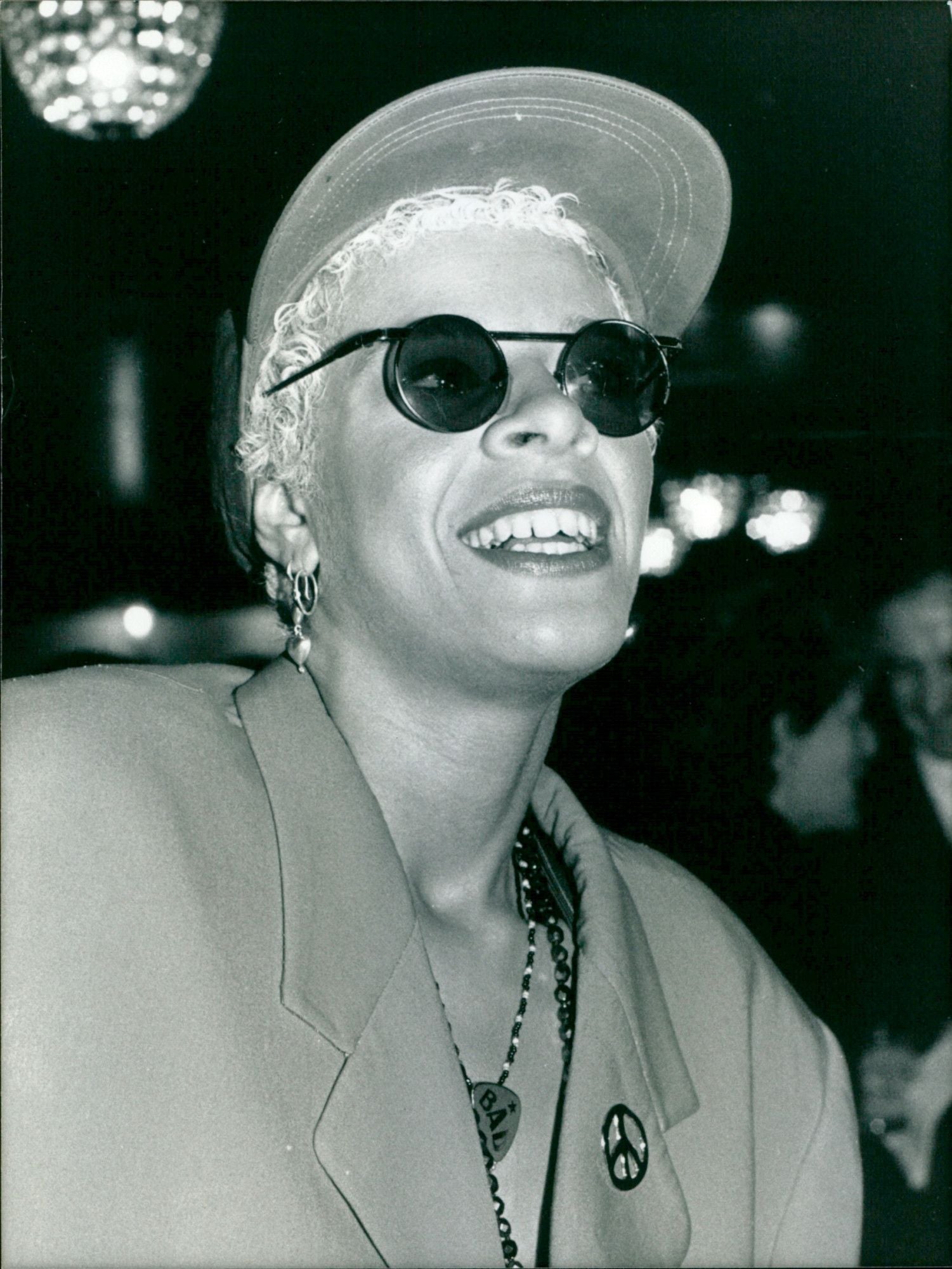 British pop sensation Yazz poses for a portrait. - Vintage Photograph