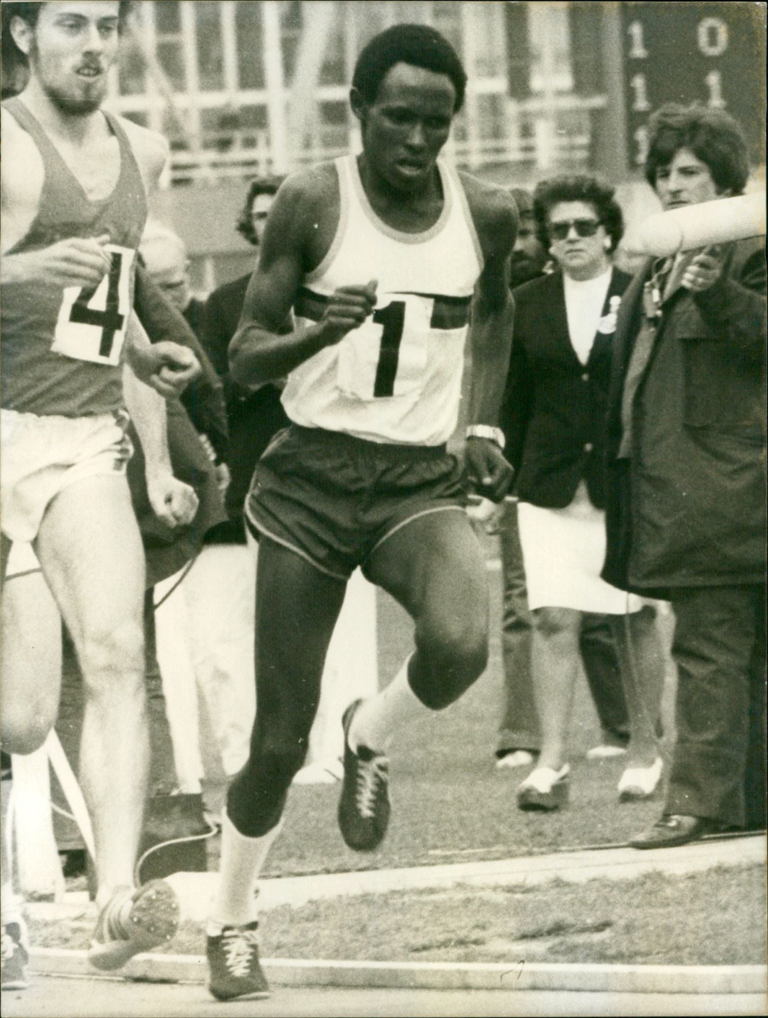 Filbert Bayi, a 21-year-old Tanzanian Air Force sergeant, sets a world