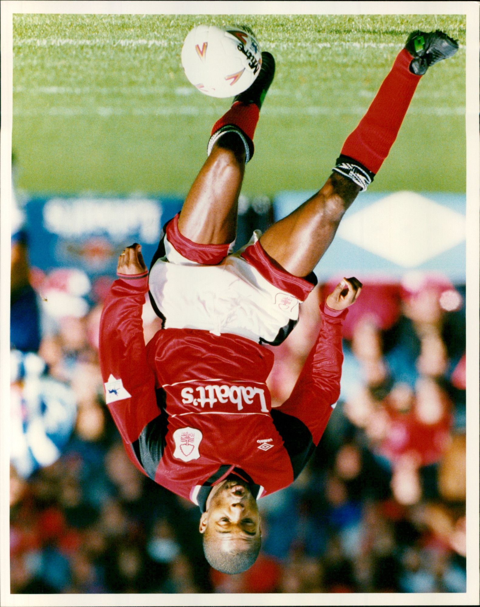 Nottingham Forest footballer Bryan Roy poses for a photo. - Vintage Ph