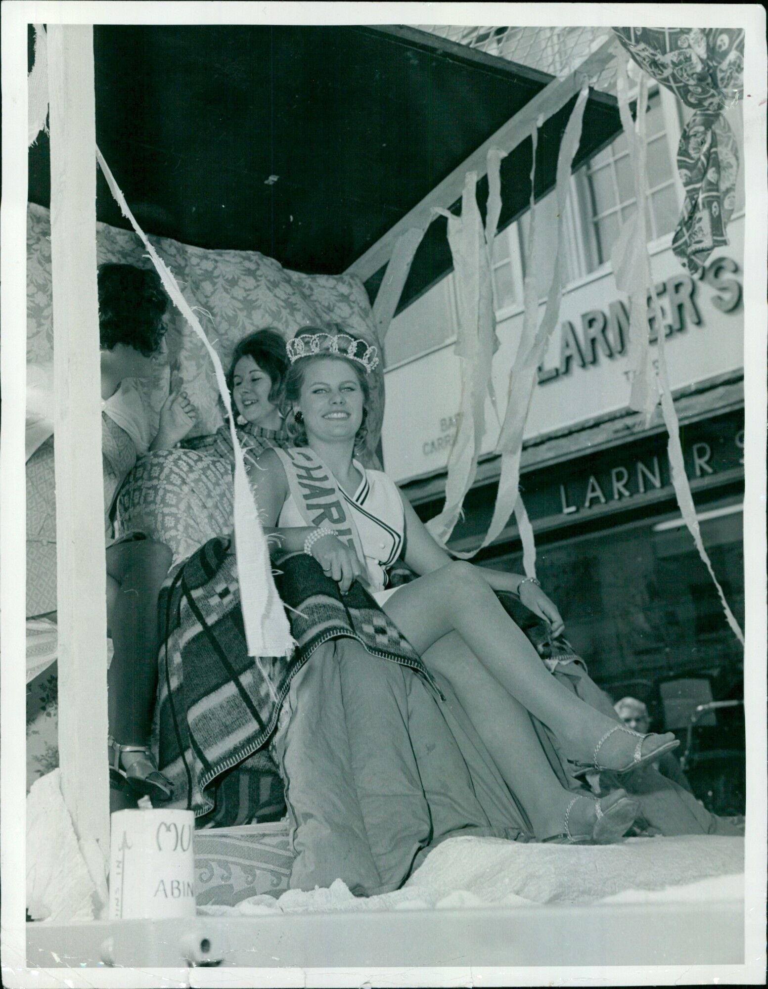 Four generations of the Carr family pose together. - Vintage Photograp