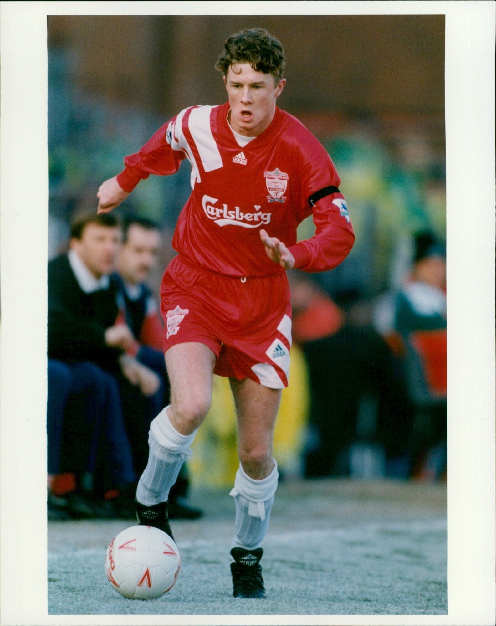 Steve McManaman of Liverpool Football Club poses with a can of Carlsbe