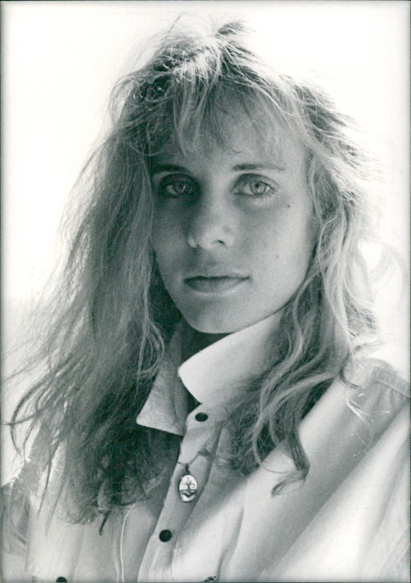 US actress Lori Singer poses for a portrait in London in 1986. - Vinta
