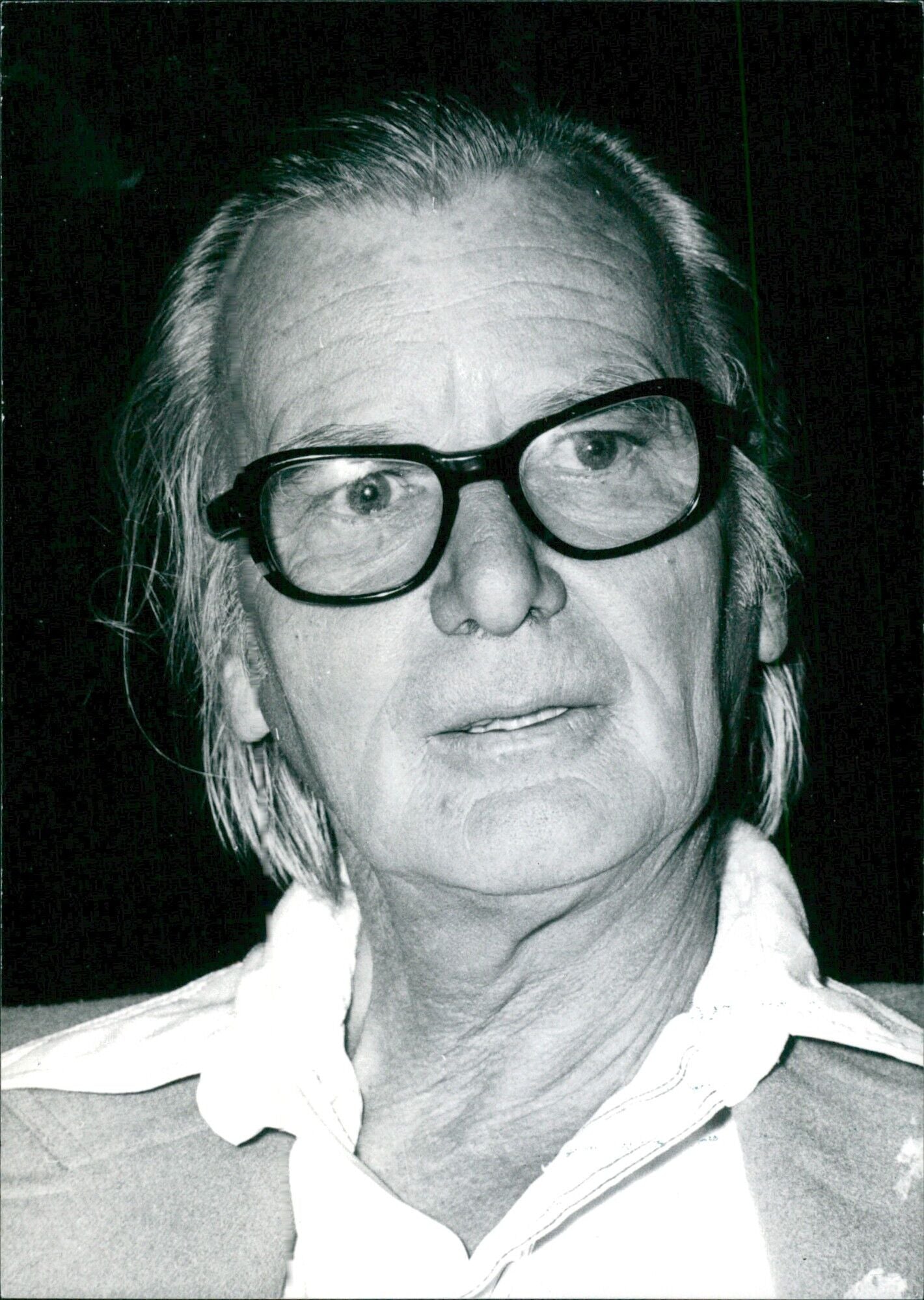 British film director and playwright Lee Thompson poses for a portrait