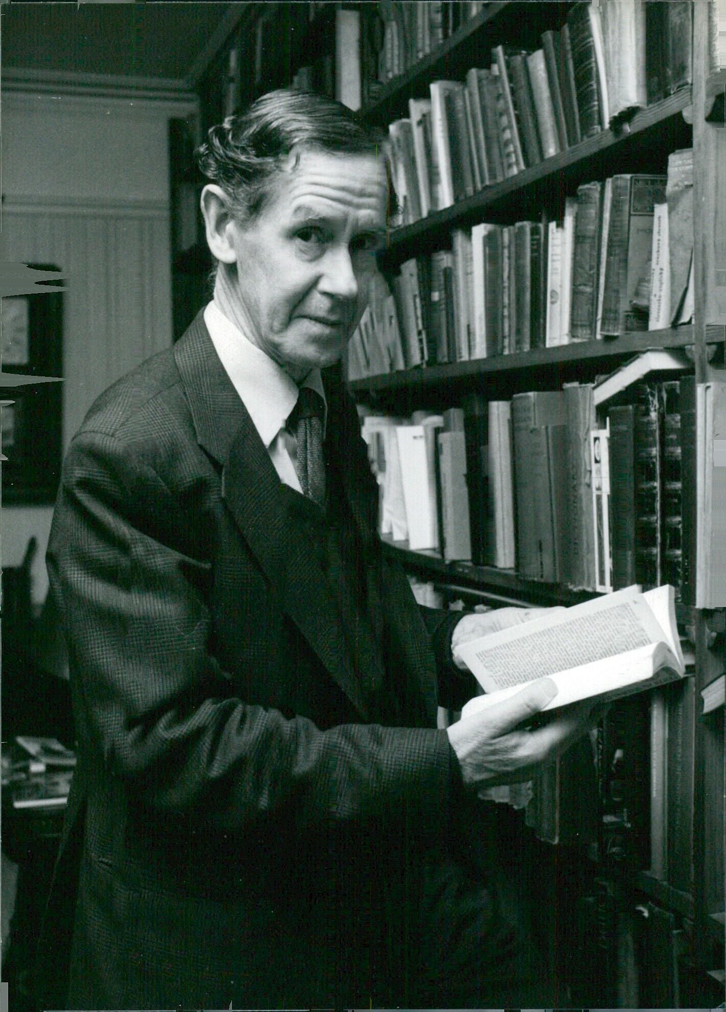 John Leslie Mackie, Fellow and Praelector in Philosophy at University