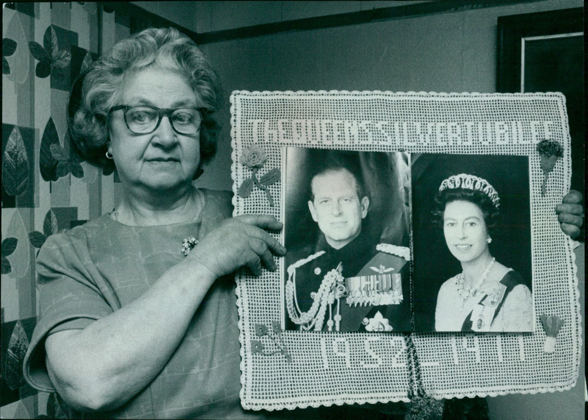 Prime Minister James Callaghan and Queen Elizabeth II in a carriage du