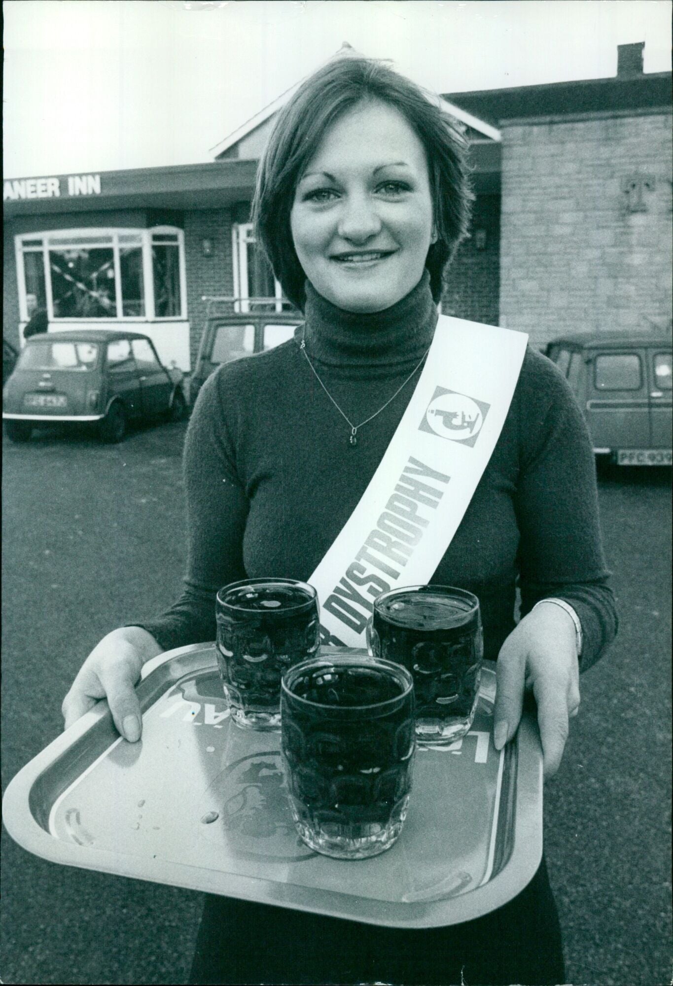 Aneer Inn Dystrophy Ox Health Maggie Crook and Autola MGA 72 Oppy Ook