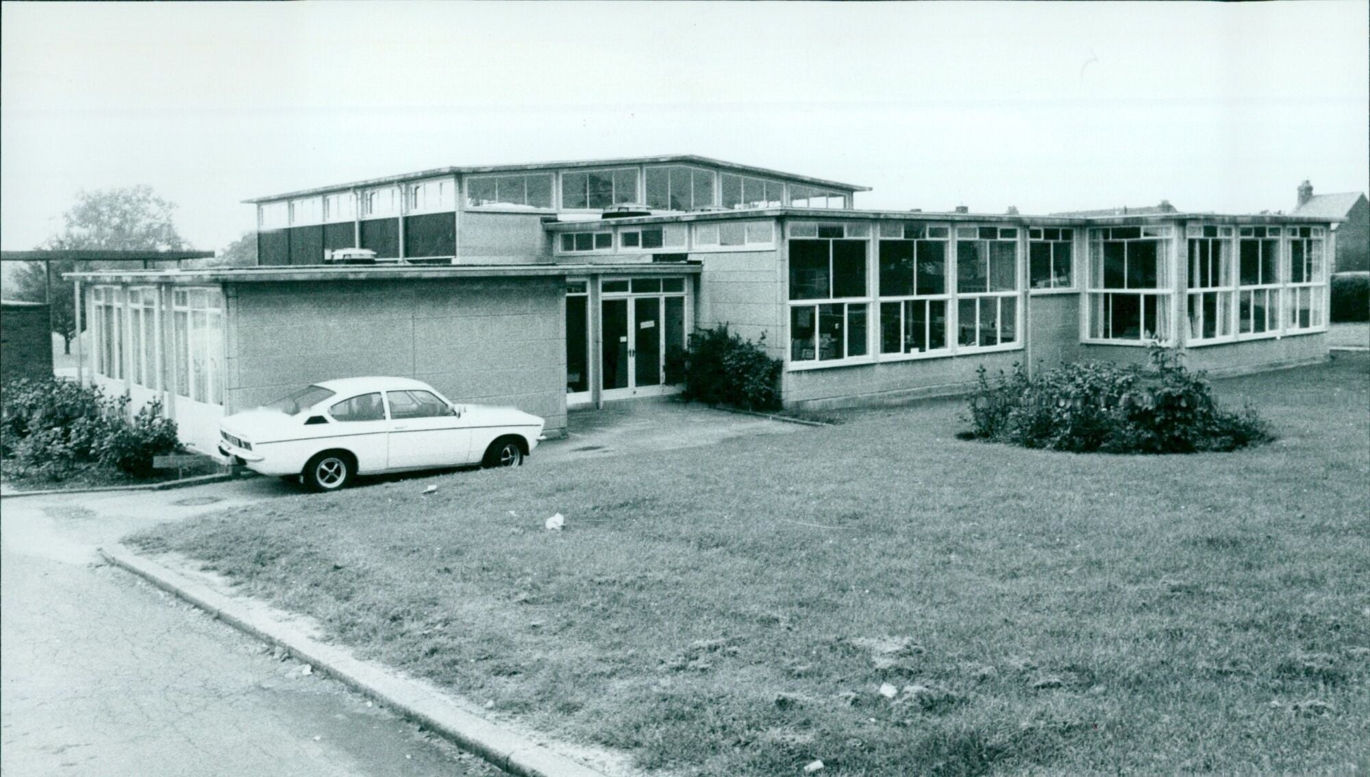 Students from Shotover School in Oxford gather to celebrate World Book
