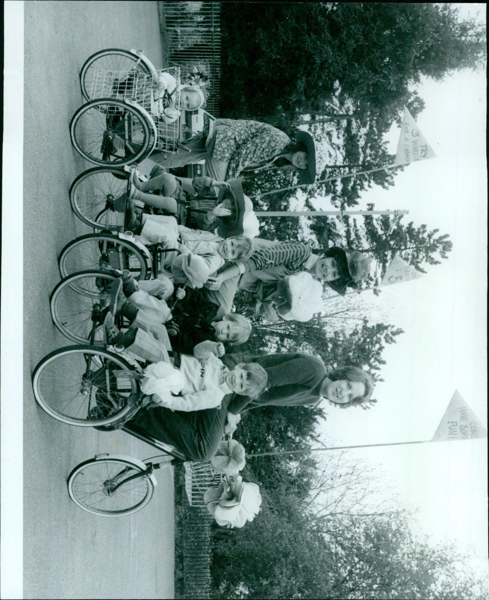 Trike Mothers Rosalind Davis, Jenny Wiles, and Rebecca Tayloc demonstr