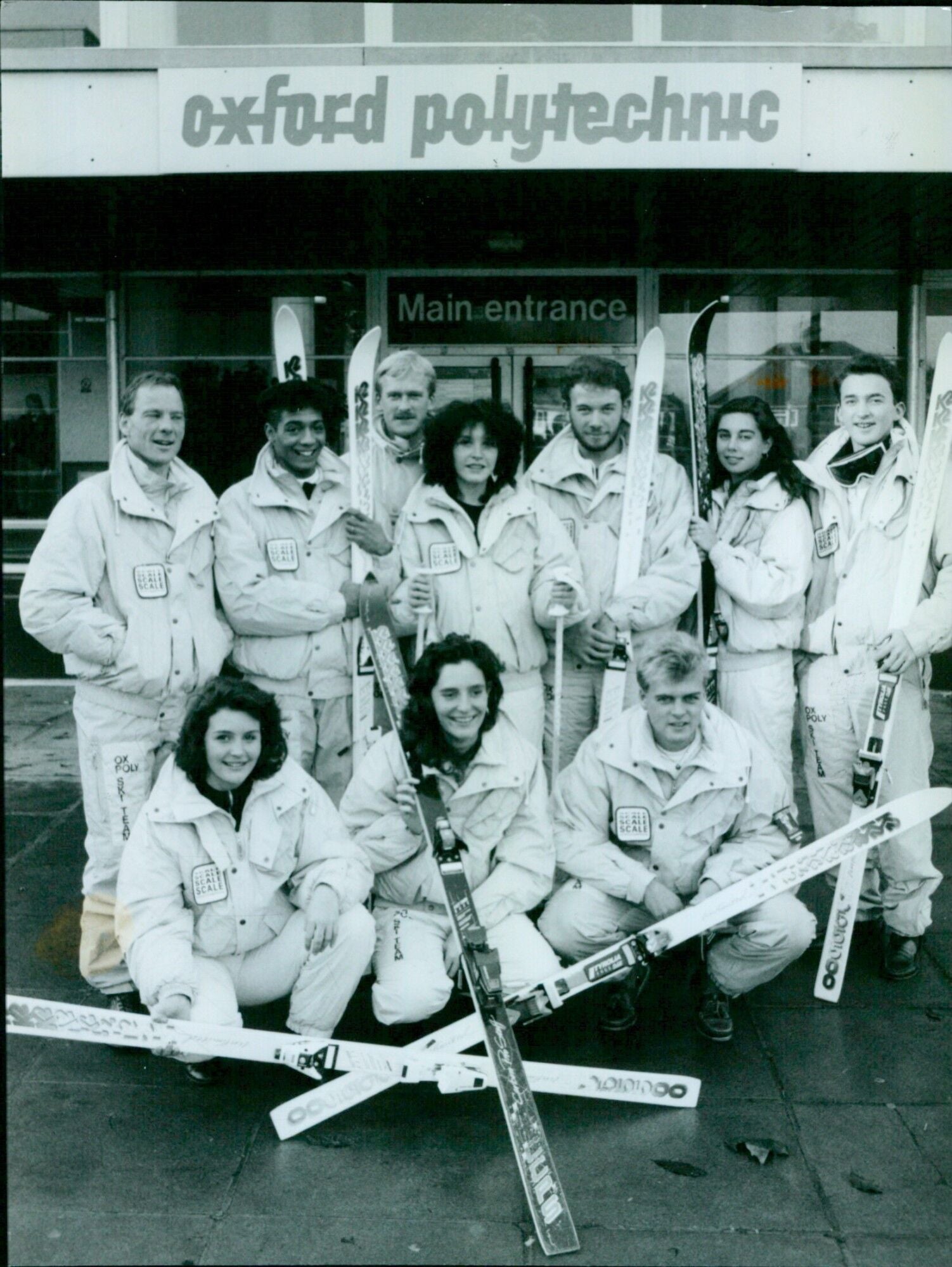 Students and staff of Oxford Polytechnic arriving at the main entrance