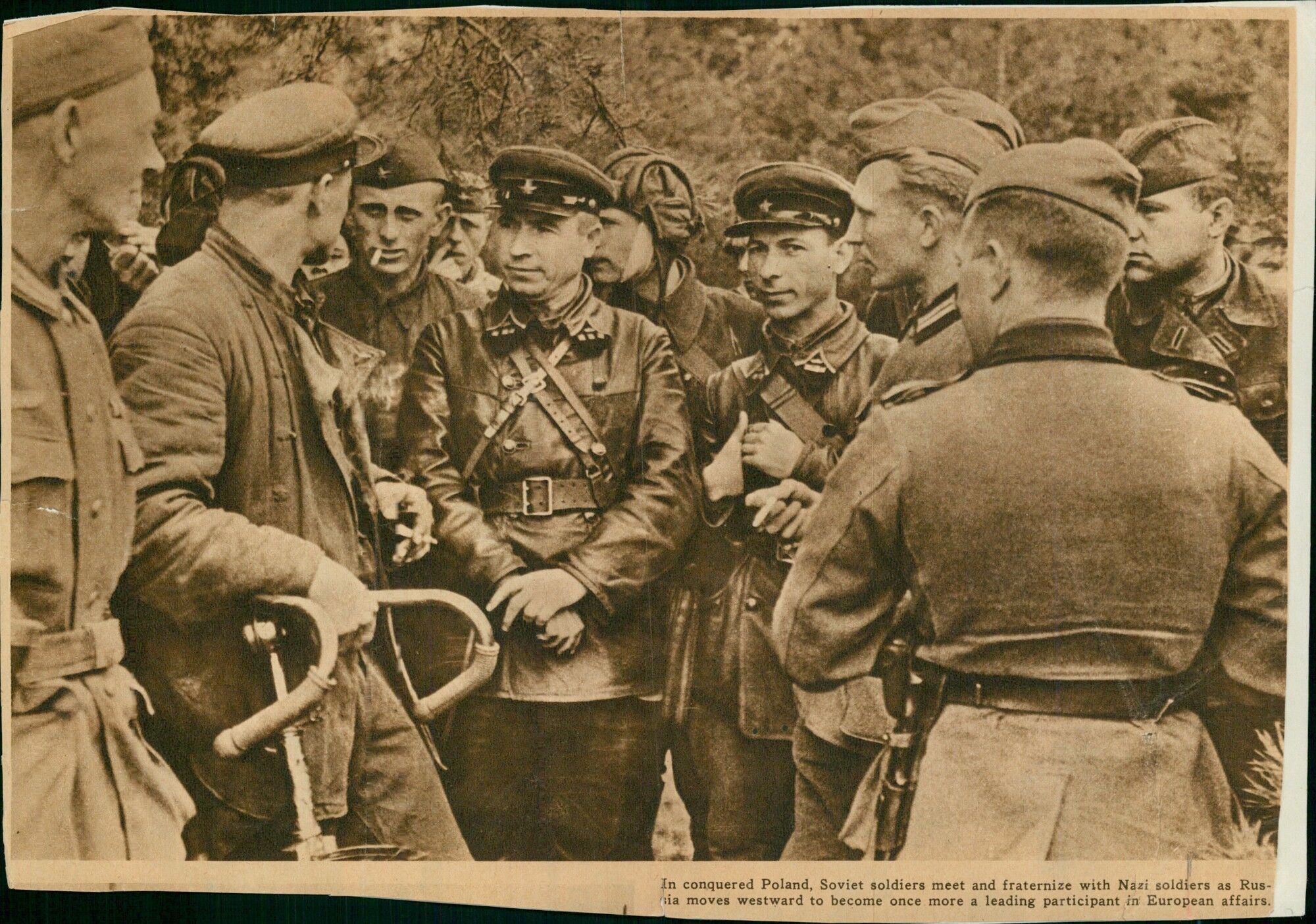Soviet and Nazi soldiers fraternize in Poland after the Soviet conques