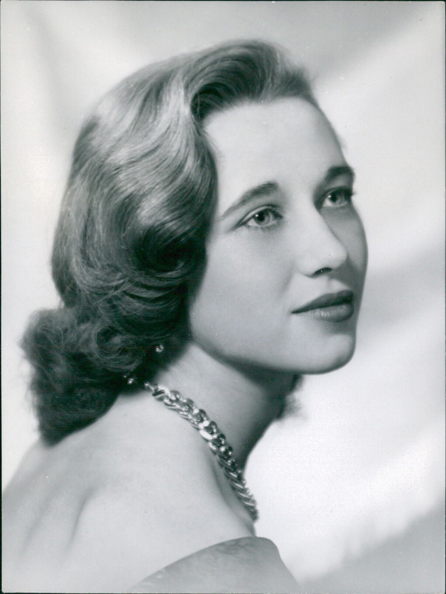 The Hon. Elizabeth Rees-Williams, the only daughter of Lord and Lady O