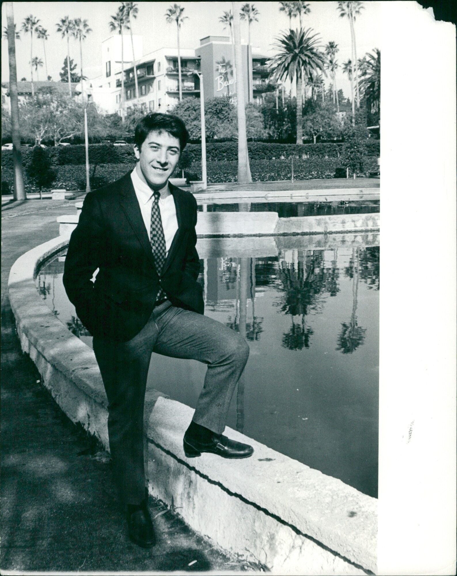 Award-winning actor Dustin Hoffman smiles for the camera during a phot