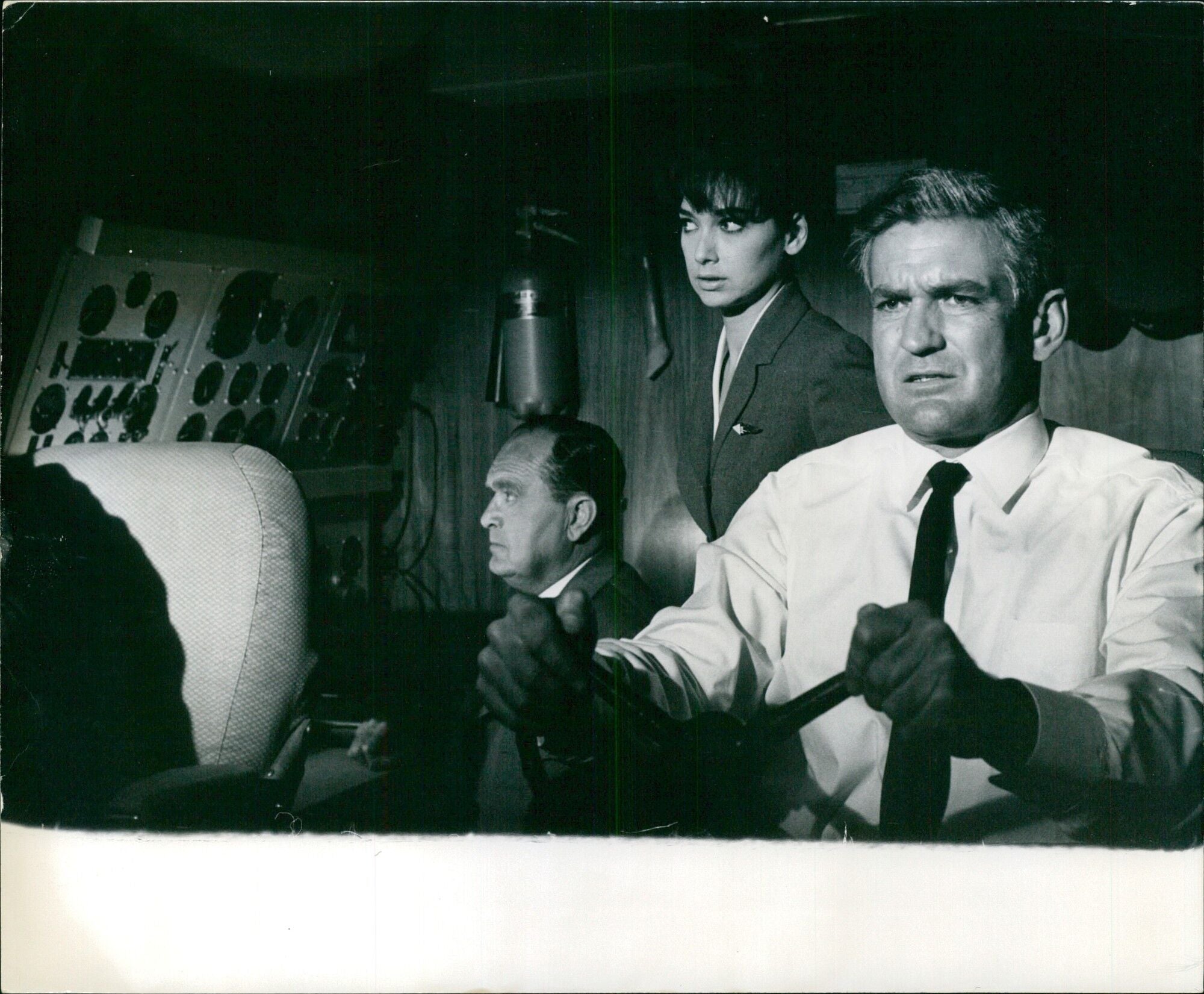 Singer Rod Taylor poses for a portrait in 1967. - Vintage Photograph