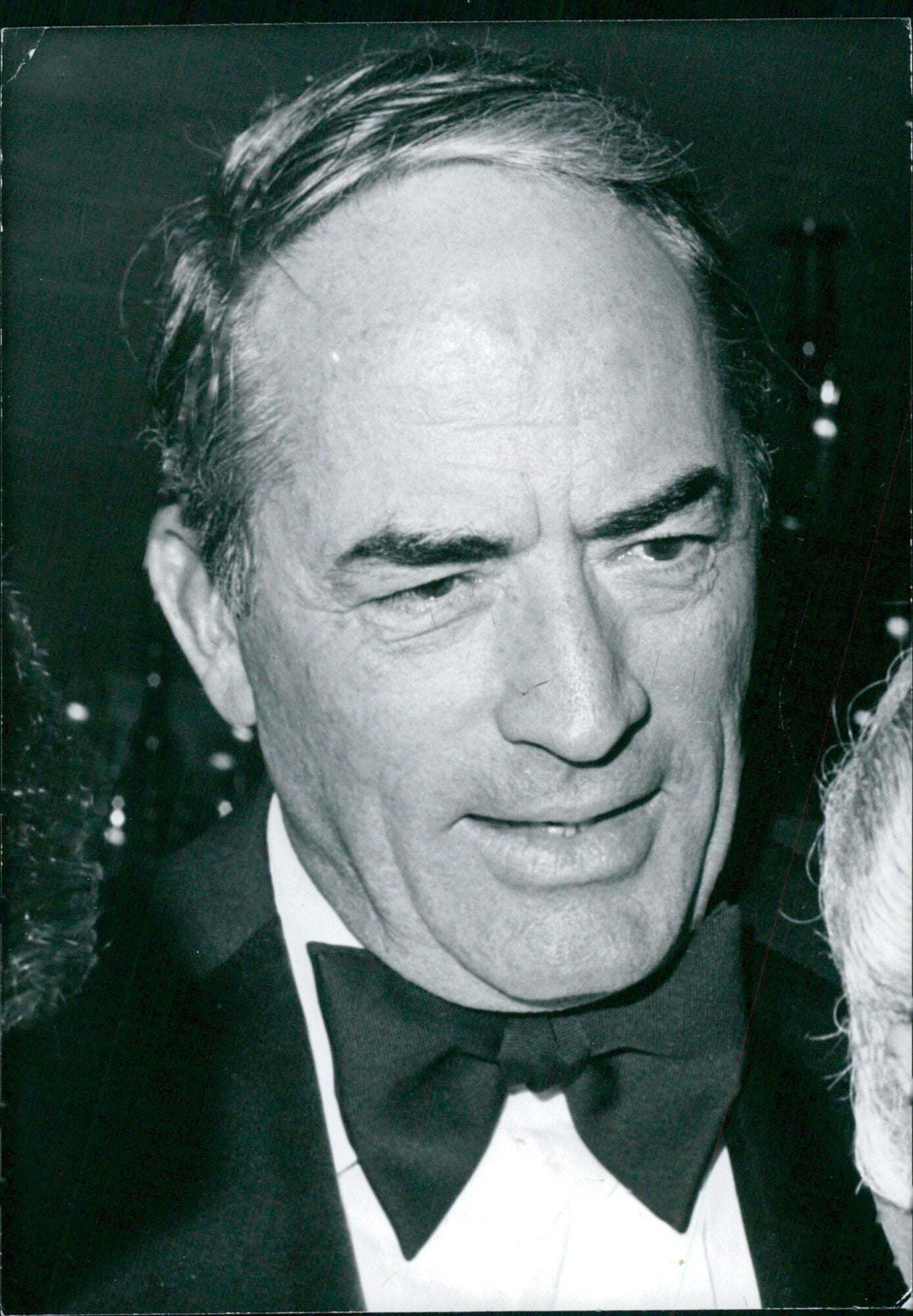 Hollywood actor Gregory Peck poses for a portrait in 1982. - Vintage P