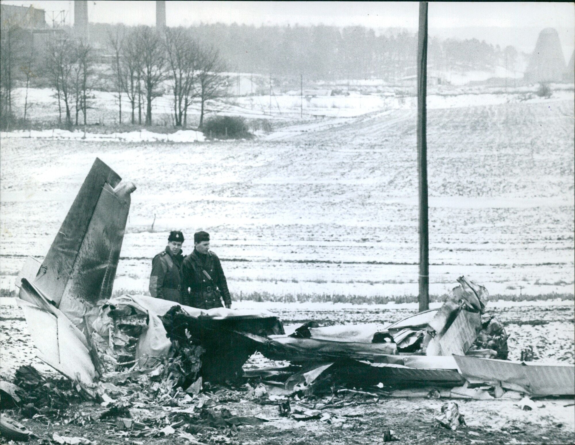 Swedish Air Force pilots from Järfälla Flyg prepare for a flight in 19